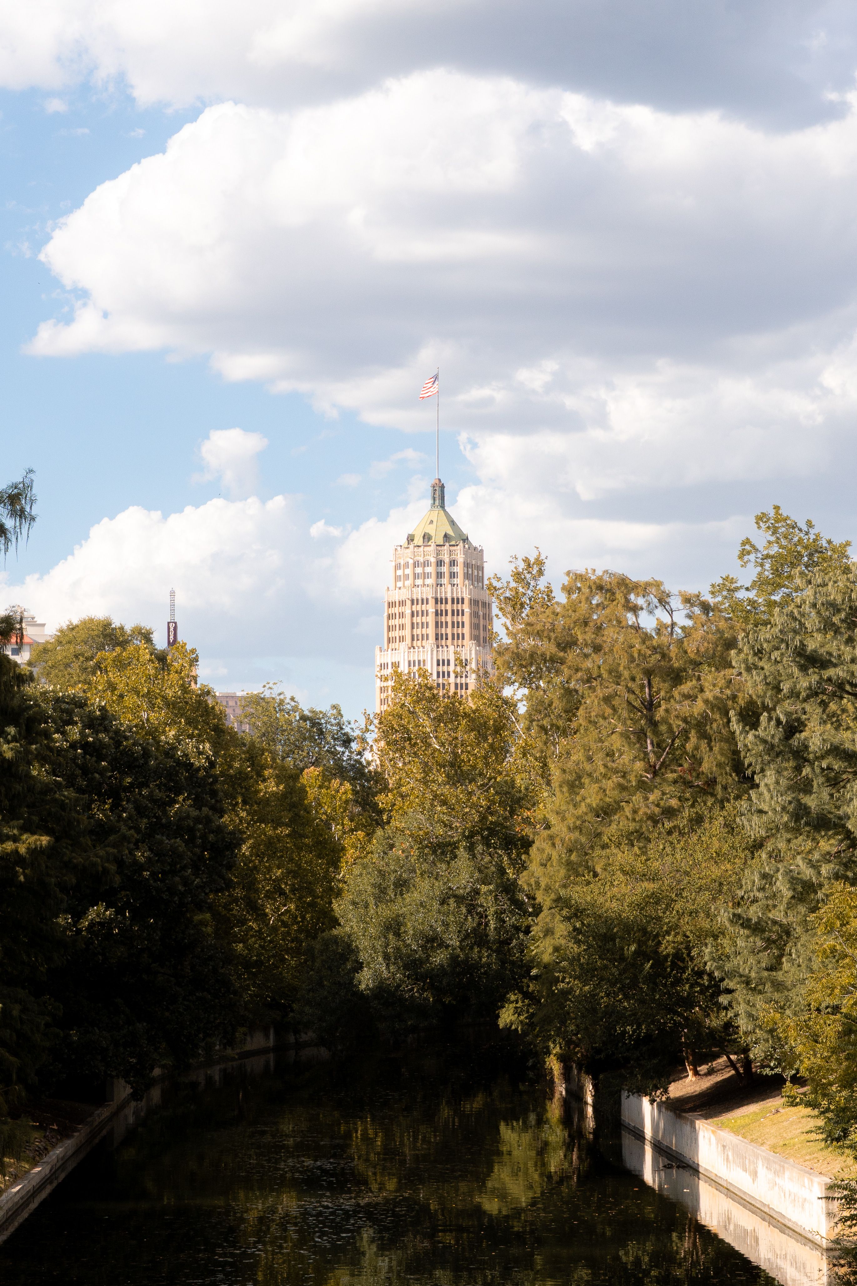 Tower Life Building San Antonio with River View · Free Stock Photo