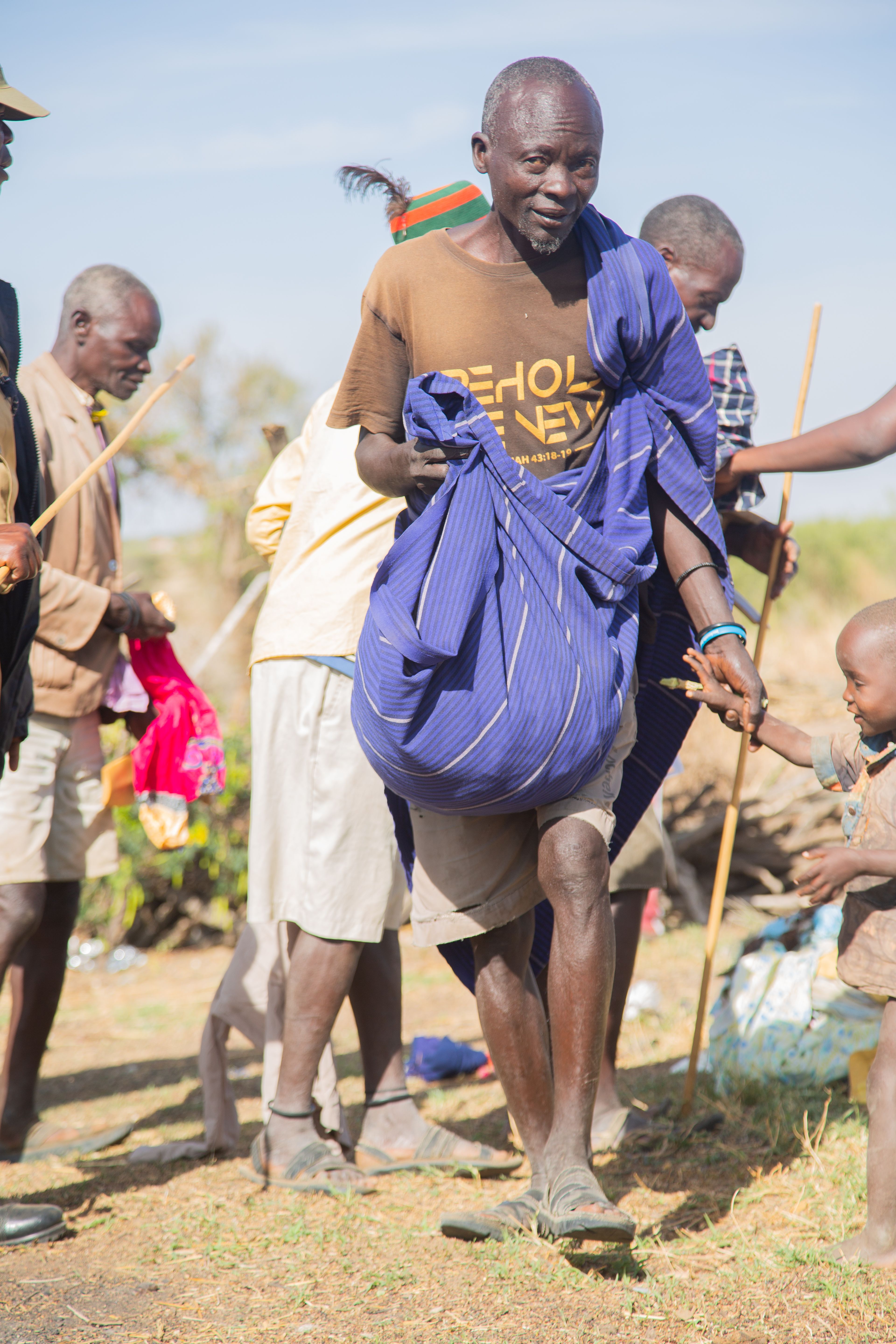 Batwa Photos, Download The BEST Free Batwa Stock Photos & HD Images