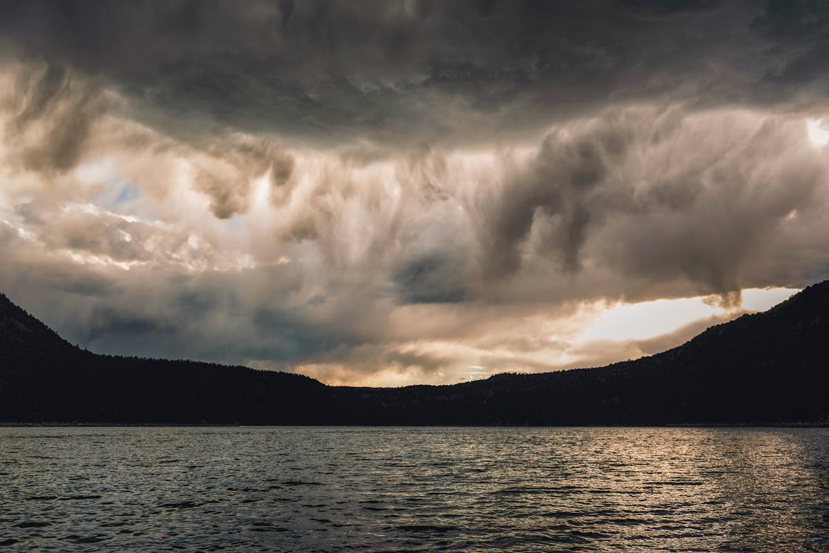 Storm Cartoon Photos, Download The BEST Free Storm Cartoon Stock Photos ...