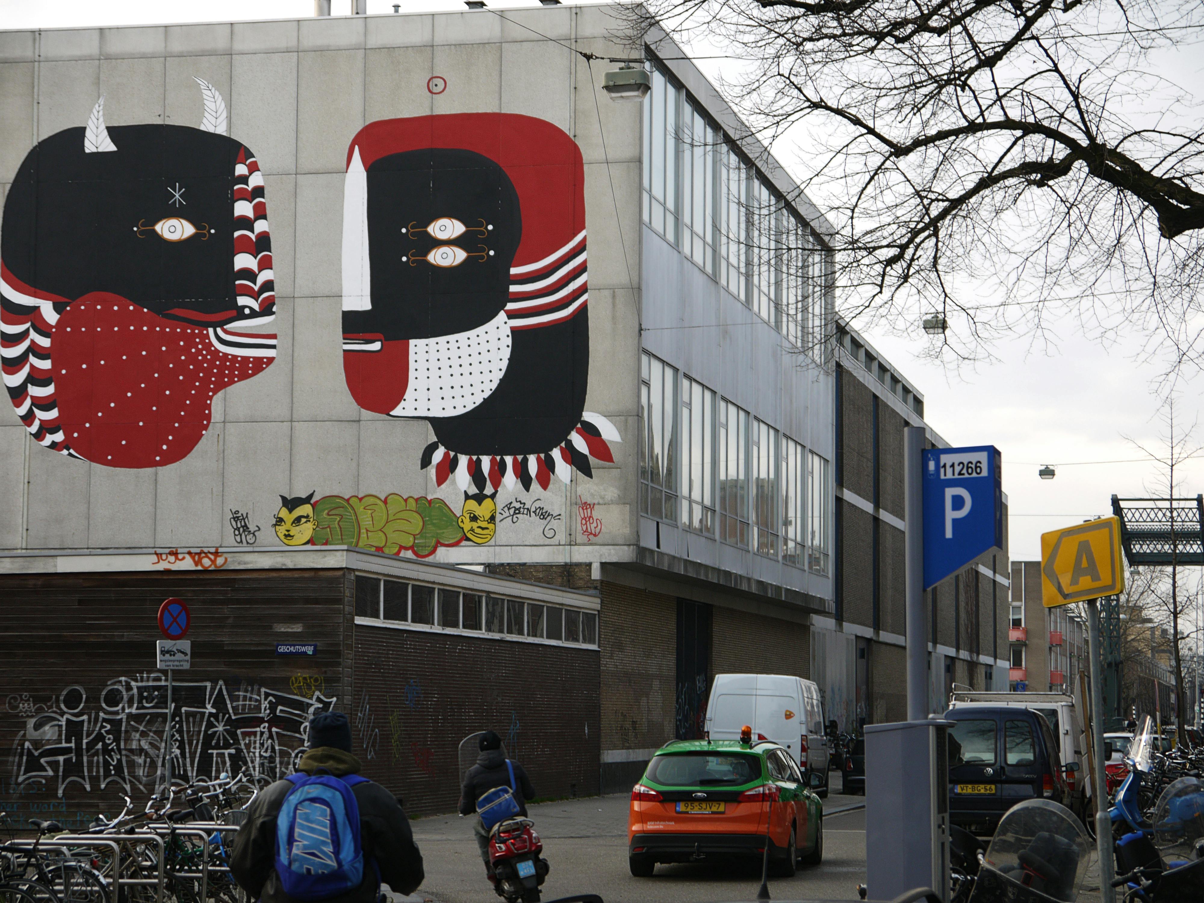 26 photos et vidéos enregistrées par Fons Heijnsbroek dans la ...