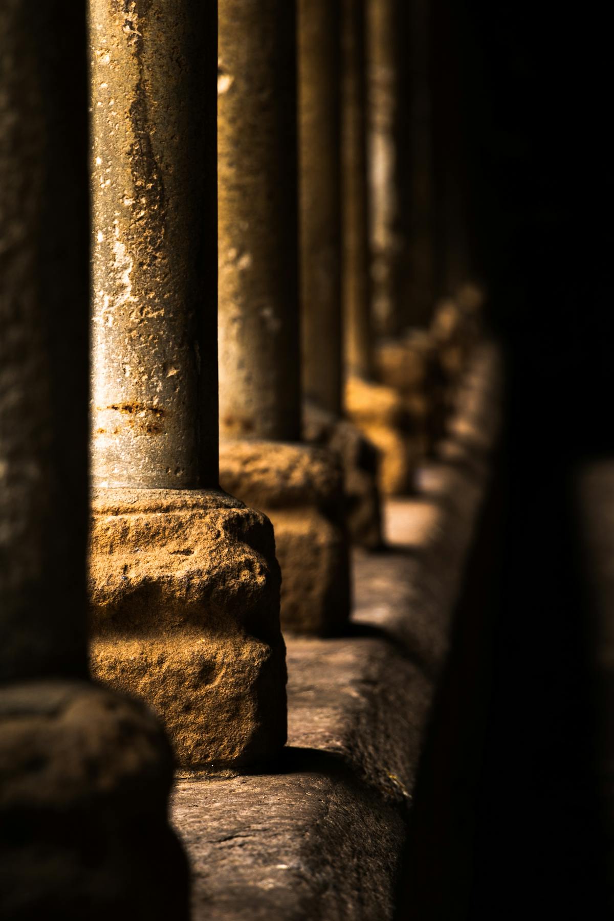 Column Photos, Download The BEST Free Column Stock Photos & HD Images