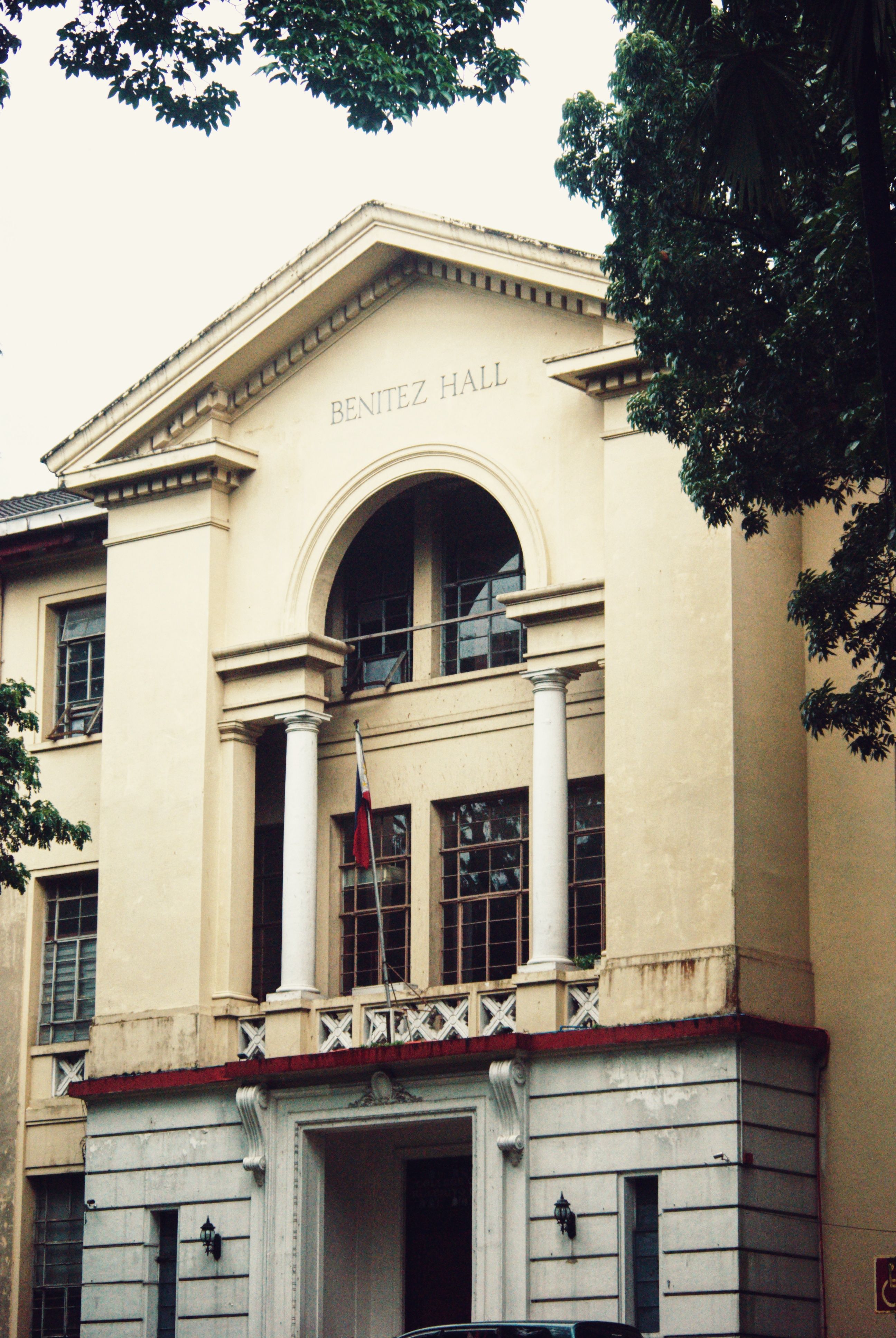 Colonial Architecture of Benitez Hall, Manila · Free Stock Photo