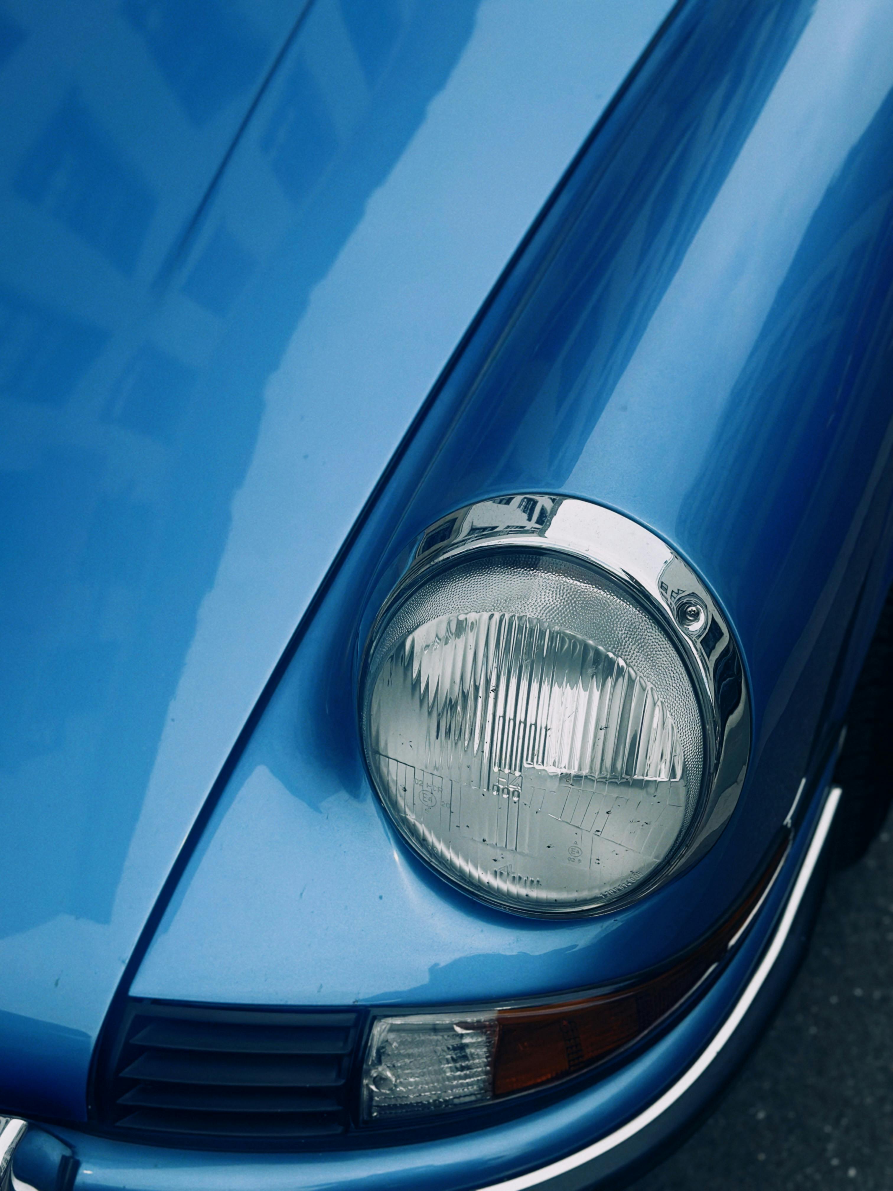 Classic Car Close-Up with Blue Exterior · Free Stock Photo