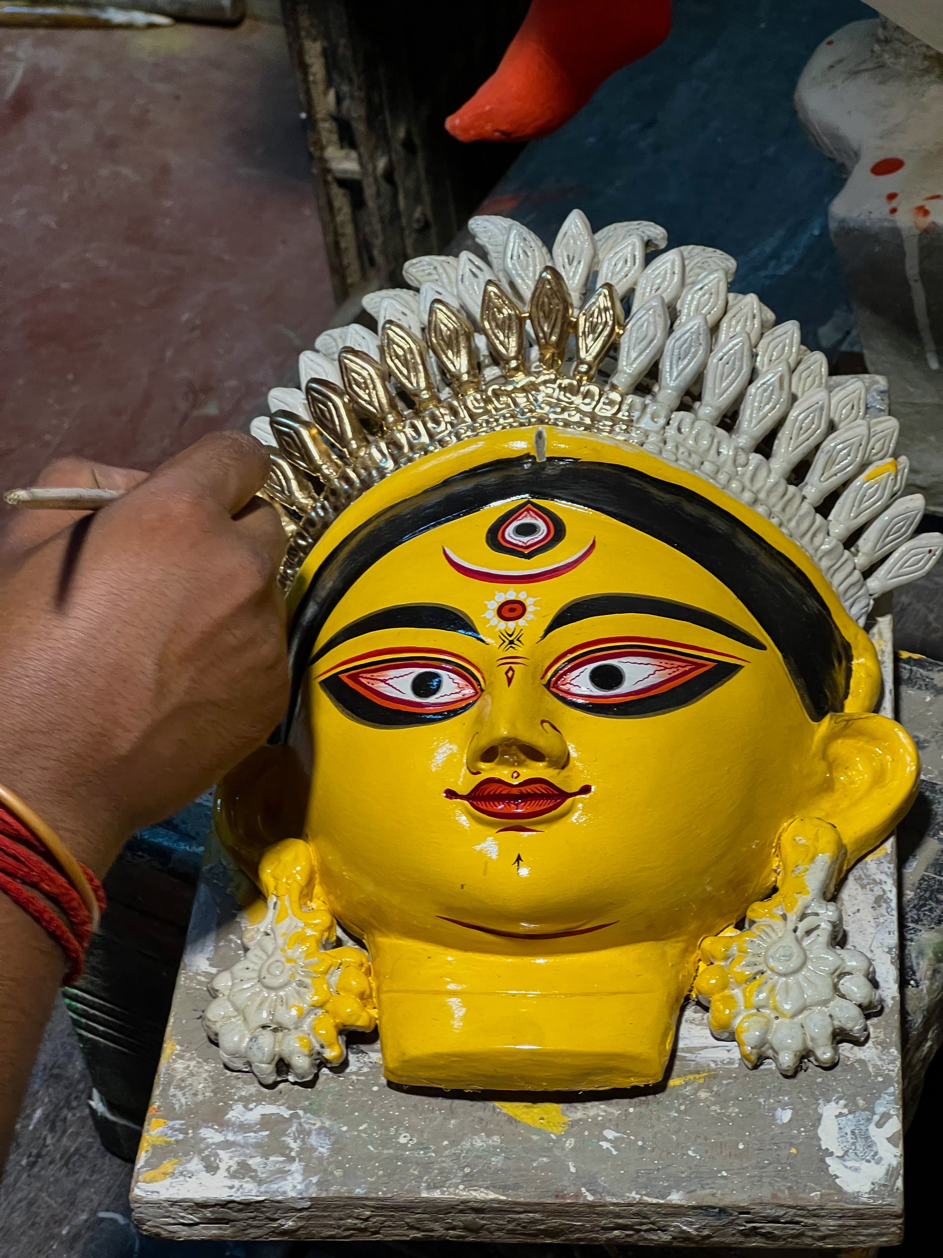 Artist Painting Hindu Goddess Idol in Kolkata · Free Stock Photo