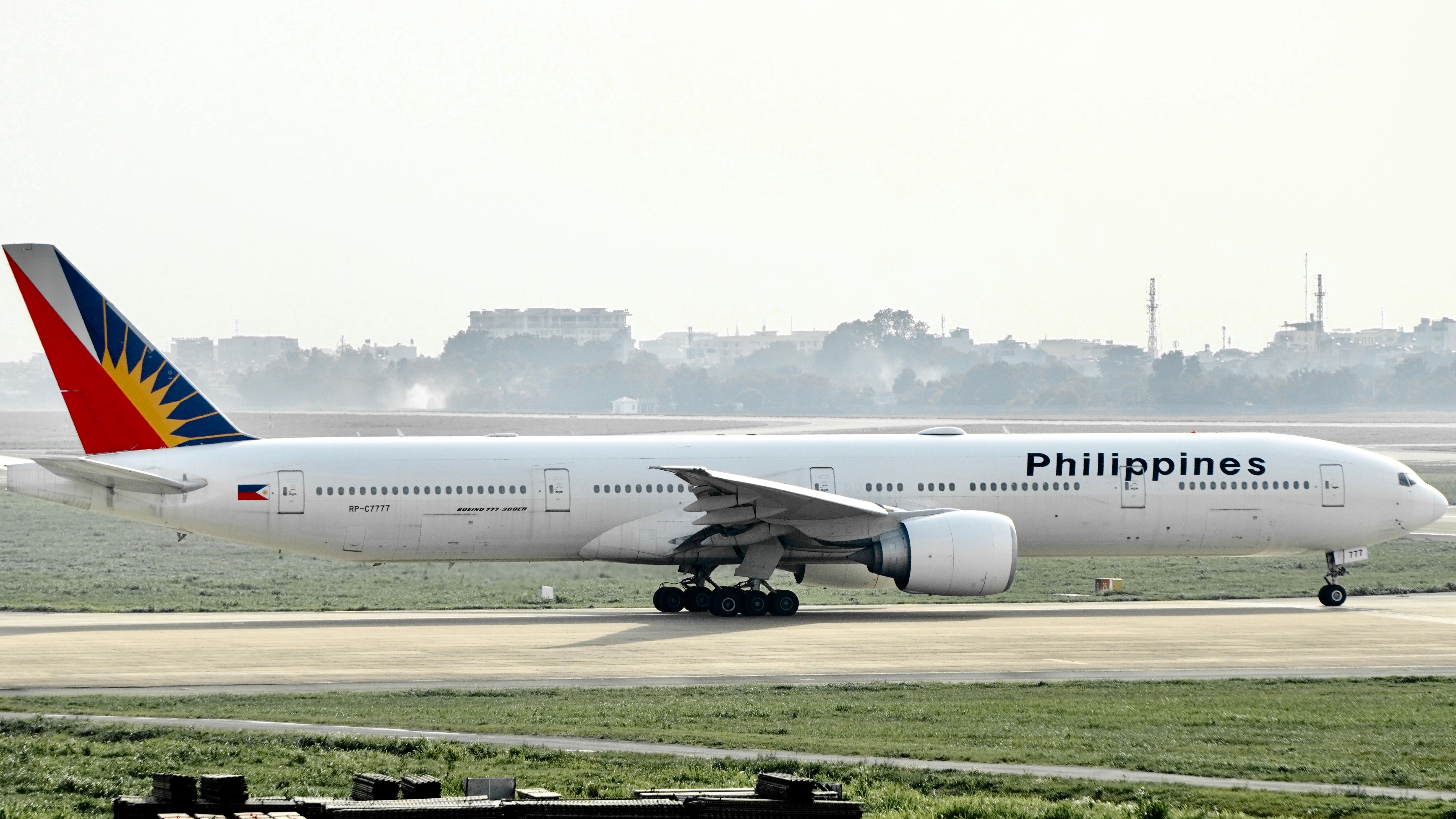 Philippine Airlines Jet Preparing for Takeoff · Free Stock Photo