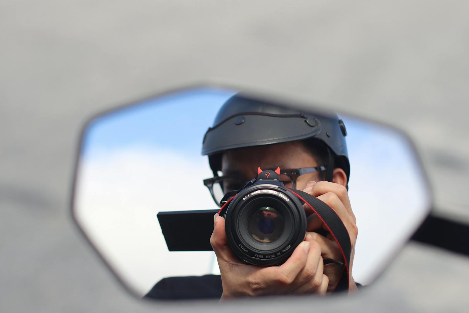 Images Of People Reflecting Photos, Download The BEST Free Images Of ...