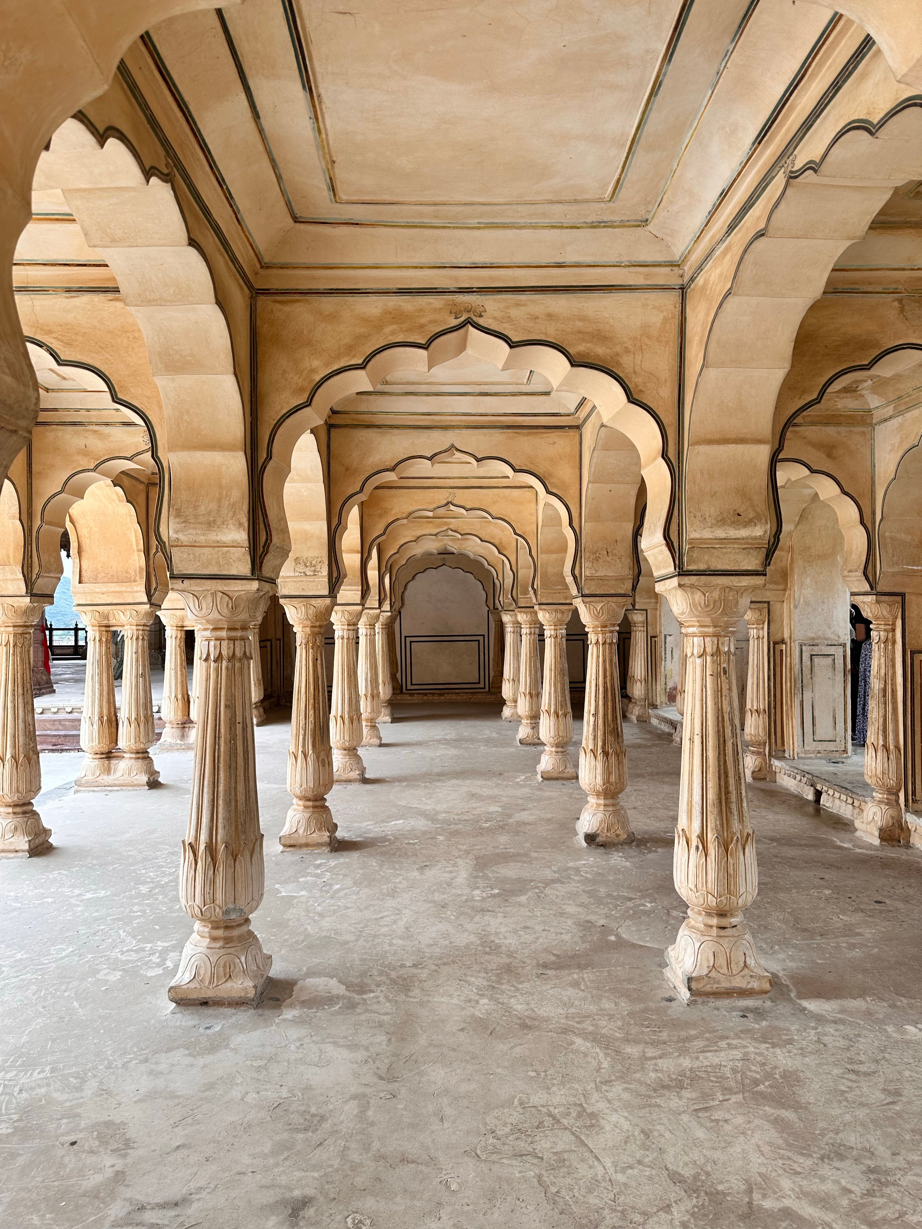 Intricate Architecture of Historic Indian Palace · Free Stock Photo