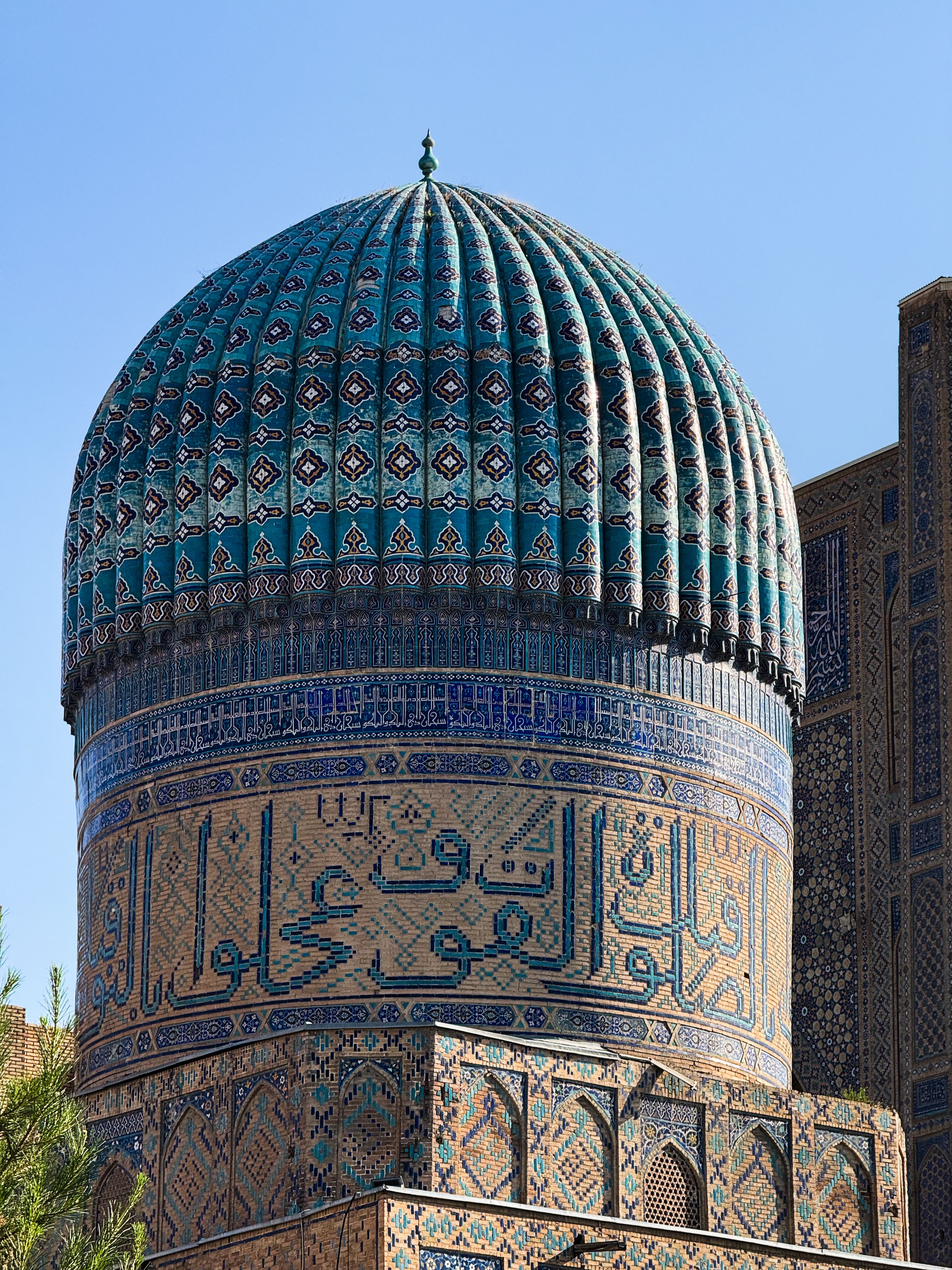 Intricate Dome of Samarkand Mausoleum · Free Stock Photo