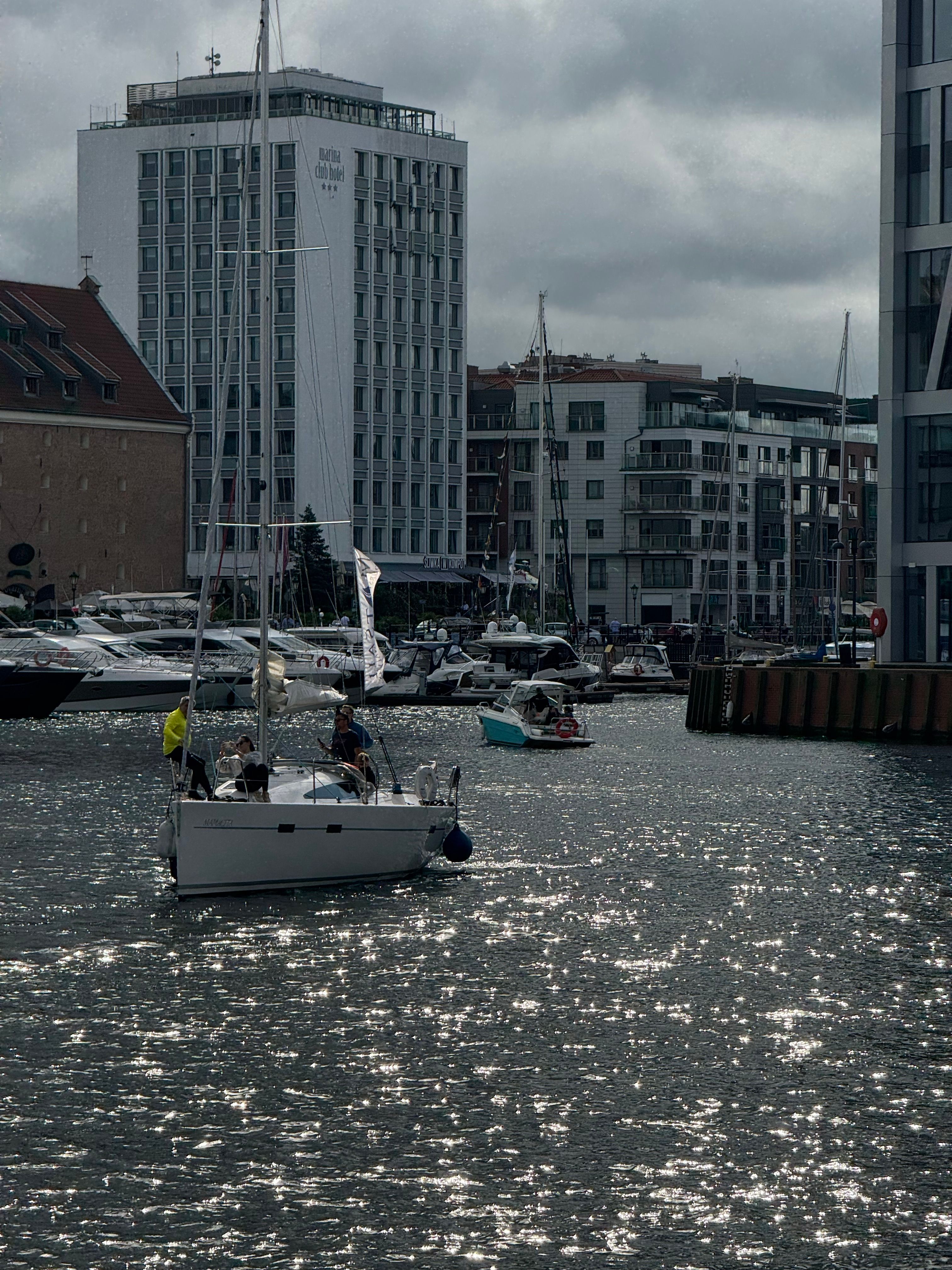 Water Transport Photos, Download The BEST Free Water Transport Stock ...