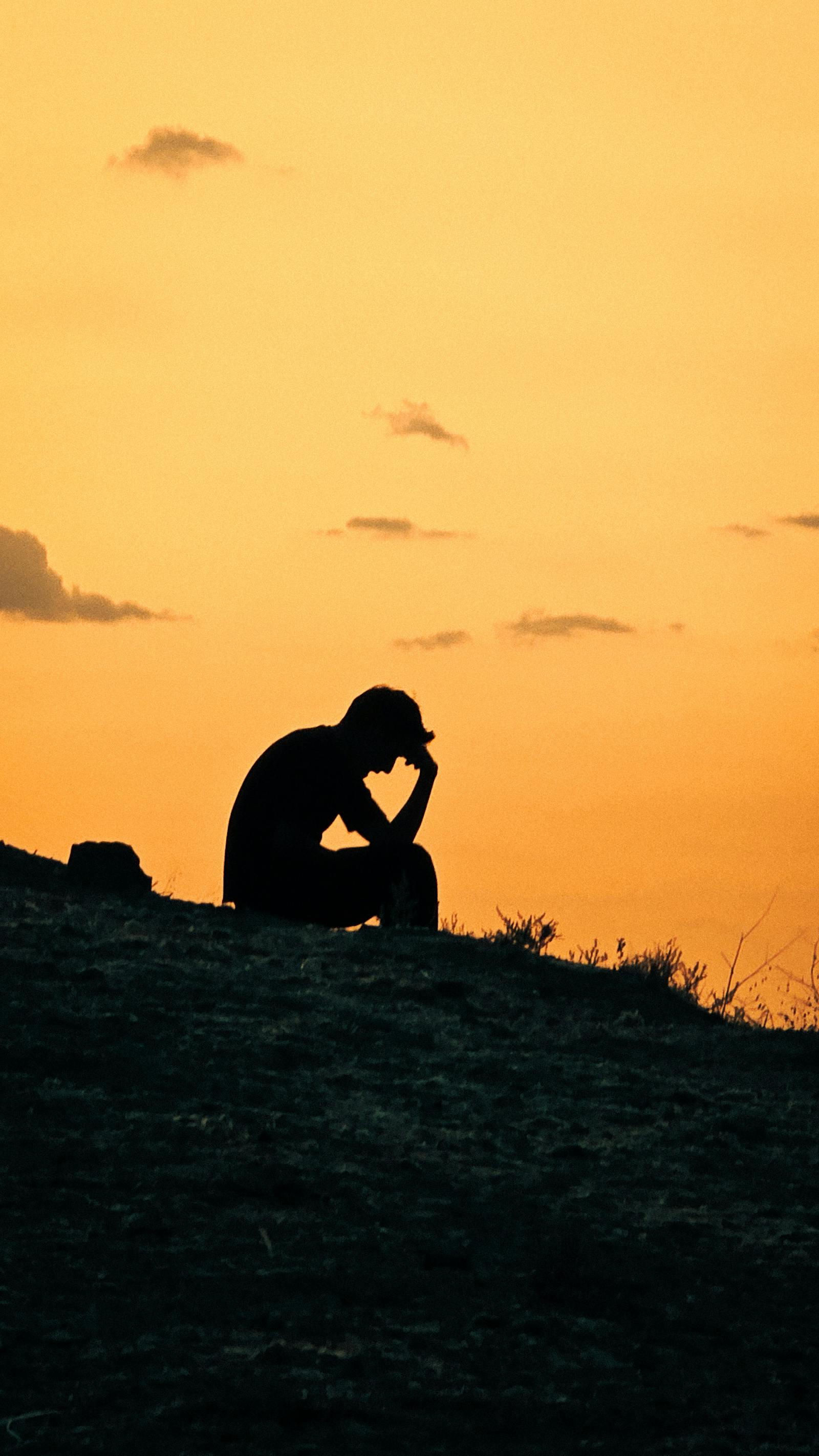 Person Thinking Photos, Download The BEST Free Person Thinking Stock ...