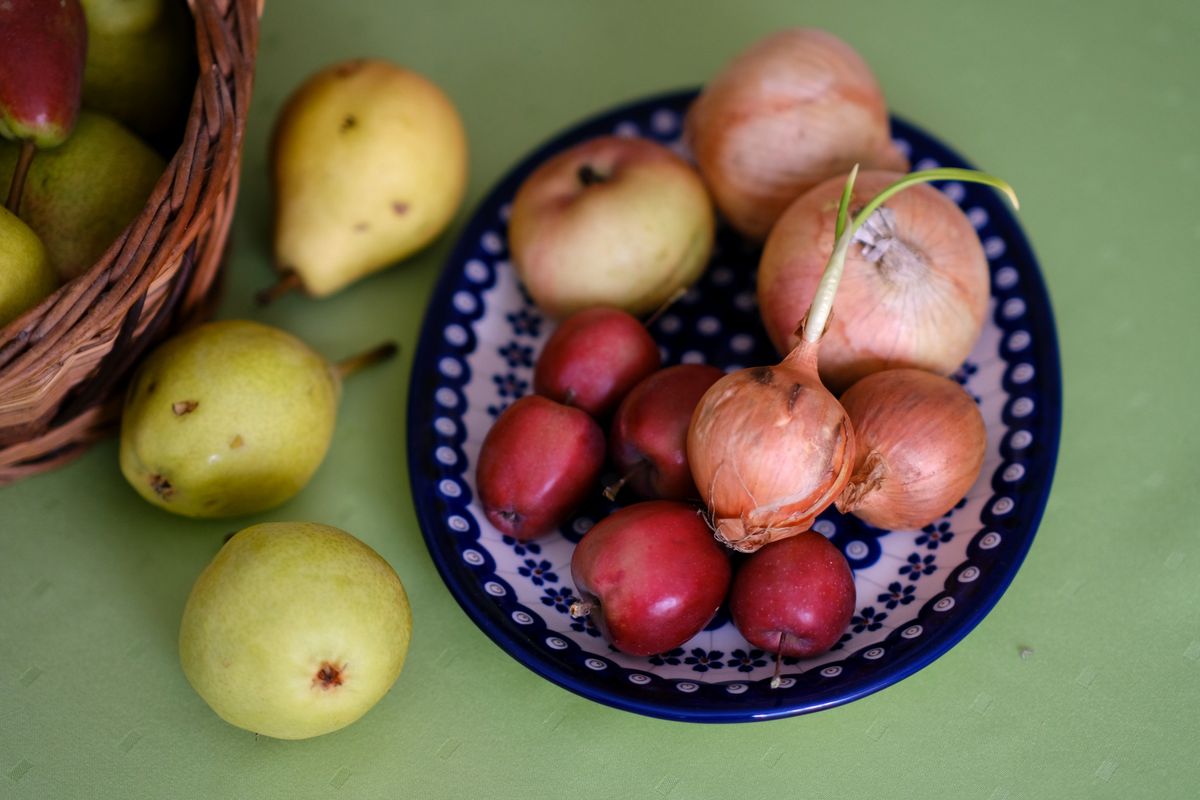 Pears Photos, Download The BEST Free Pears Stock Photos & HD Images