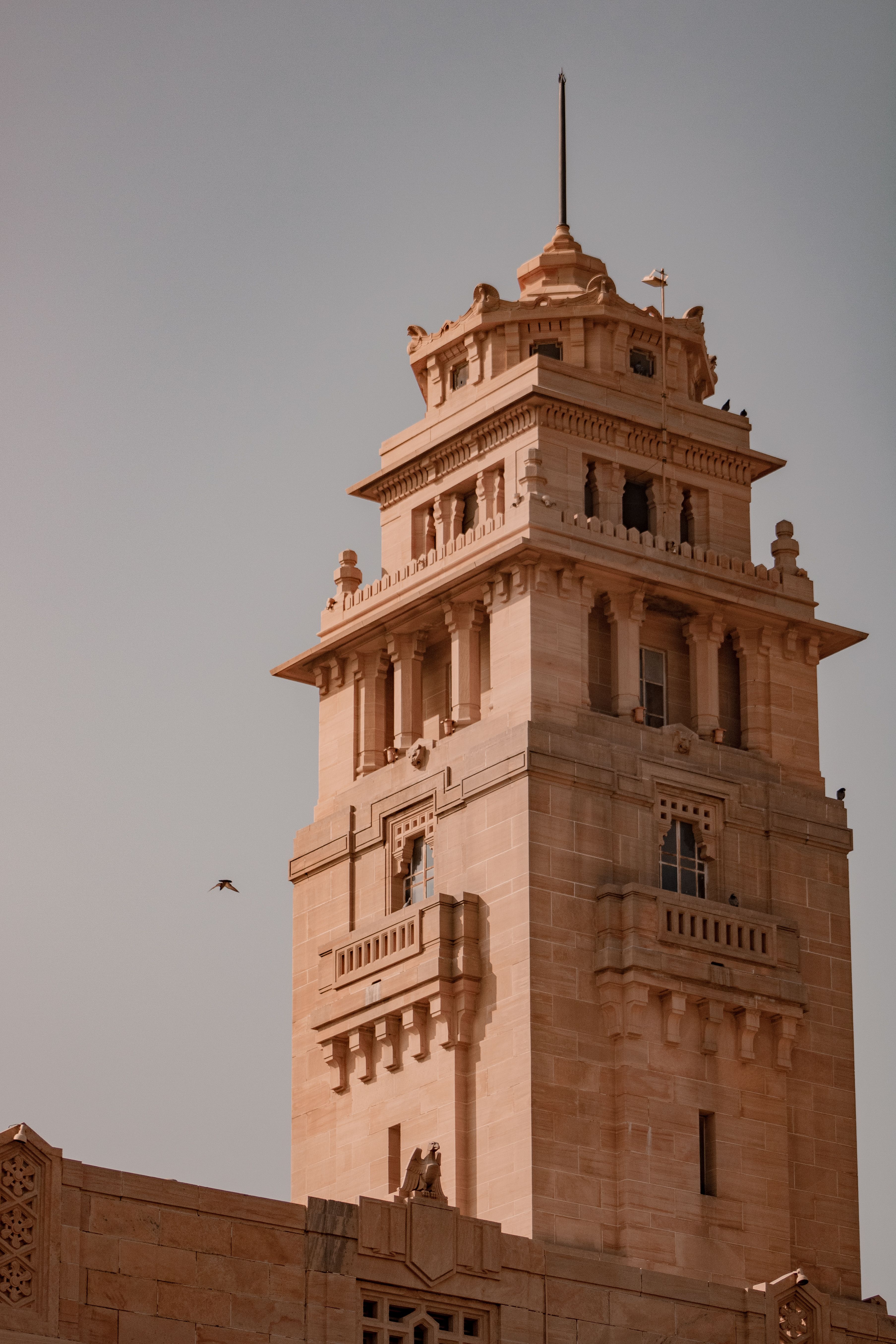 Intricate Tower of Patwon Ki Haveli in Jaisalmer · Free Stock Photo