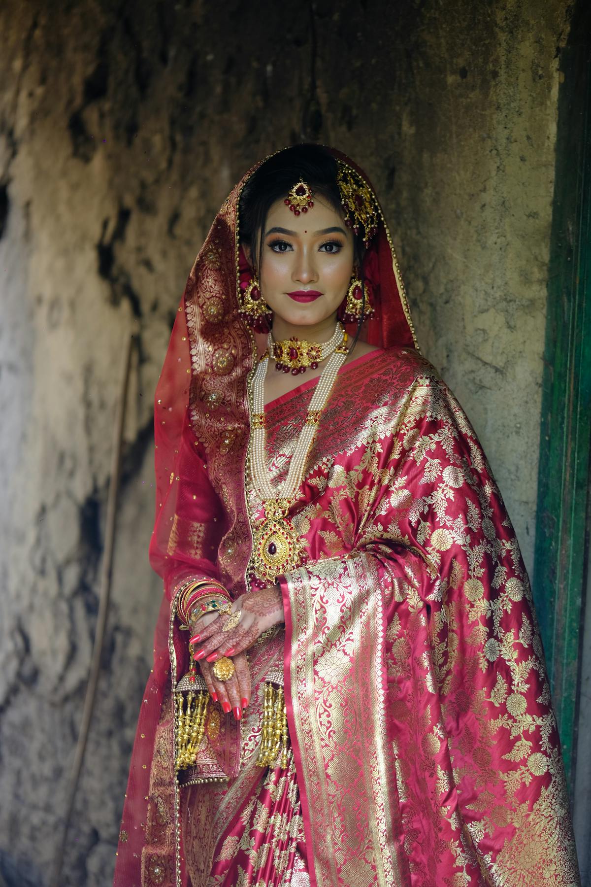 Saree Images Photos, Download The BEST Free Saree Images Stock Photos ...