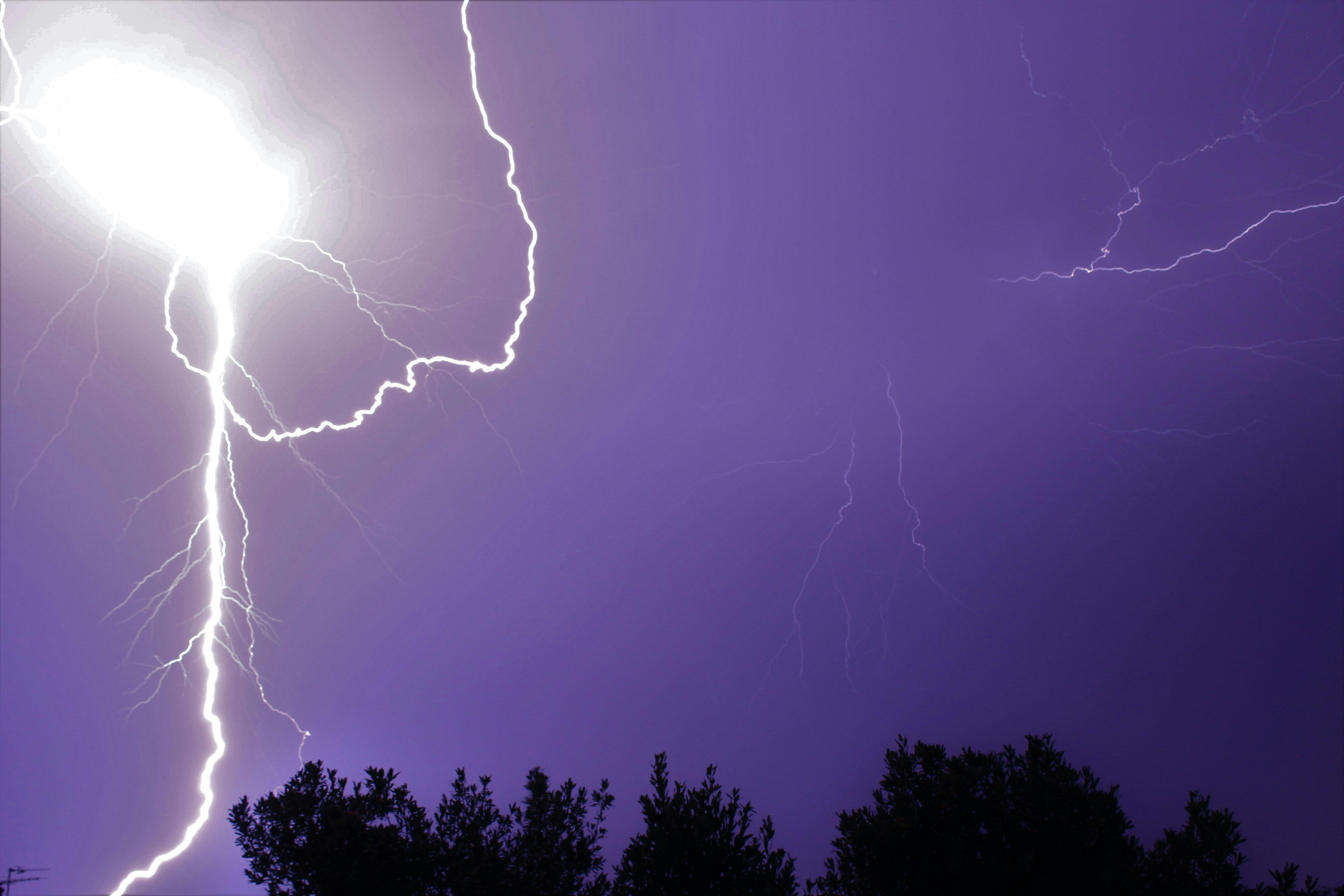 Lightning Bolt Eyes Photos, Download The BEST Free Lightning Bolt Eyes ...