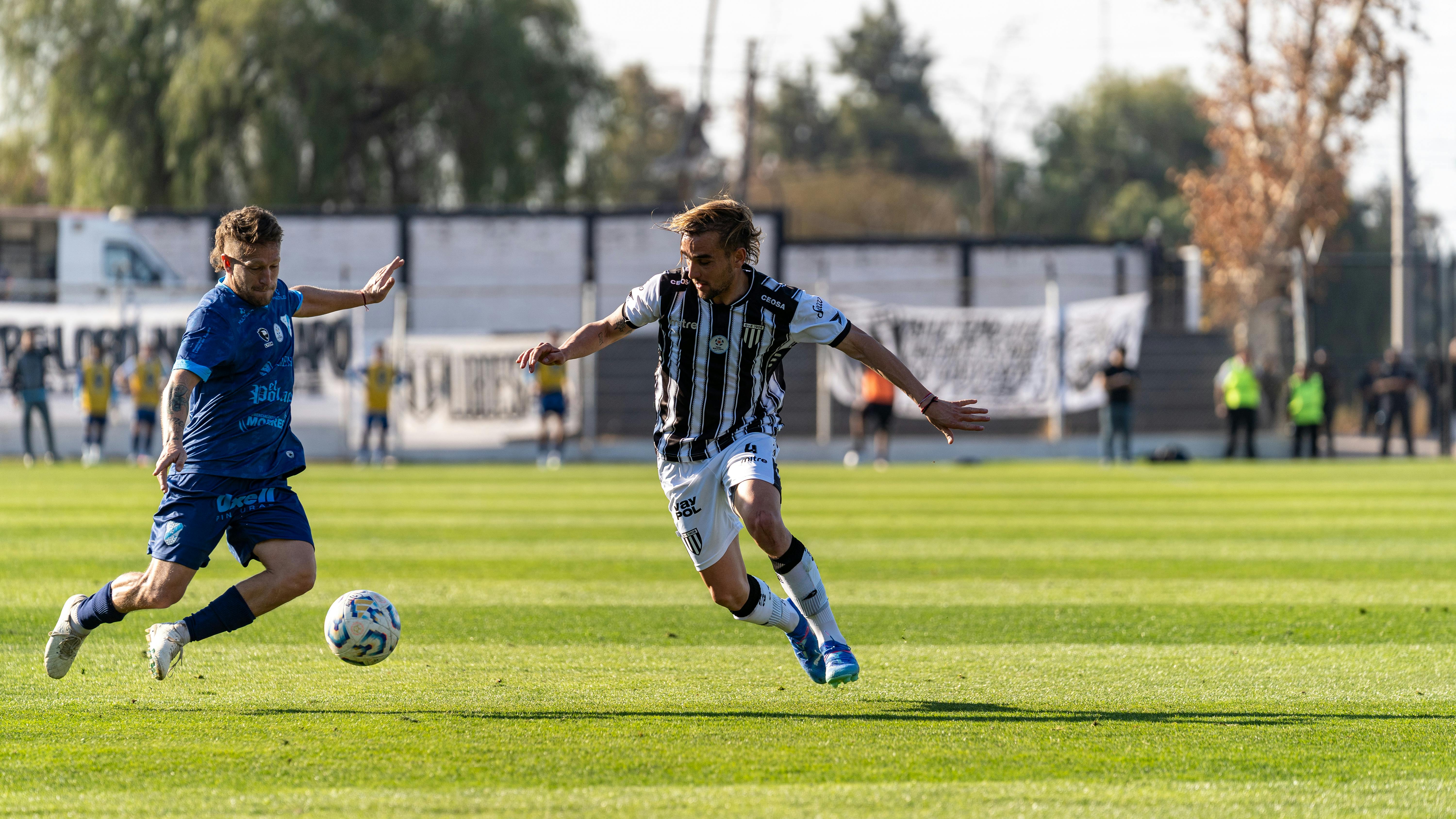 Football Match Photos, Download The BEST Free Football Match Stock ...