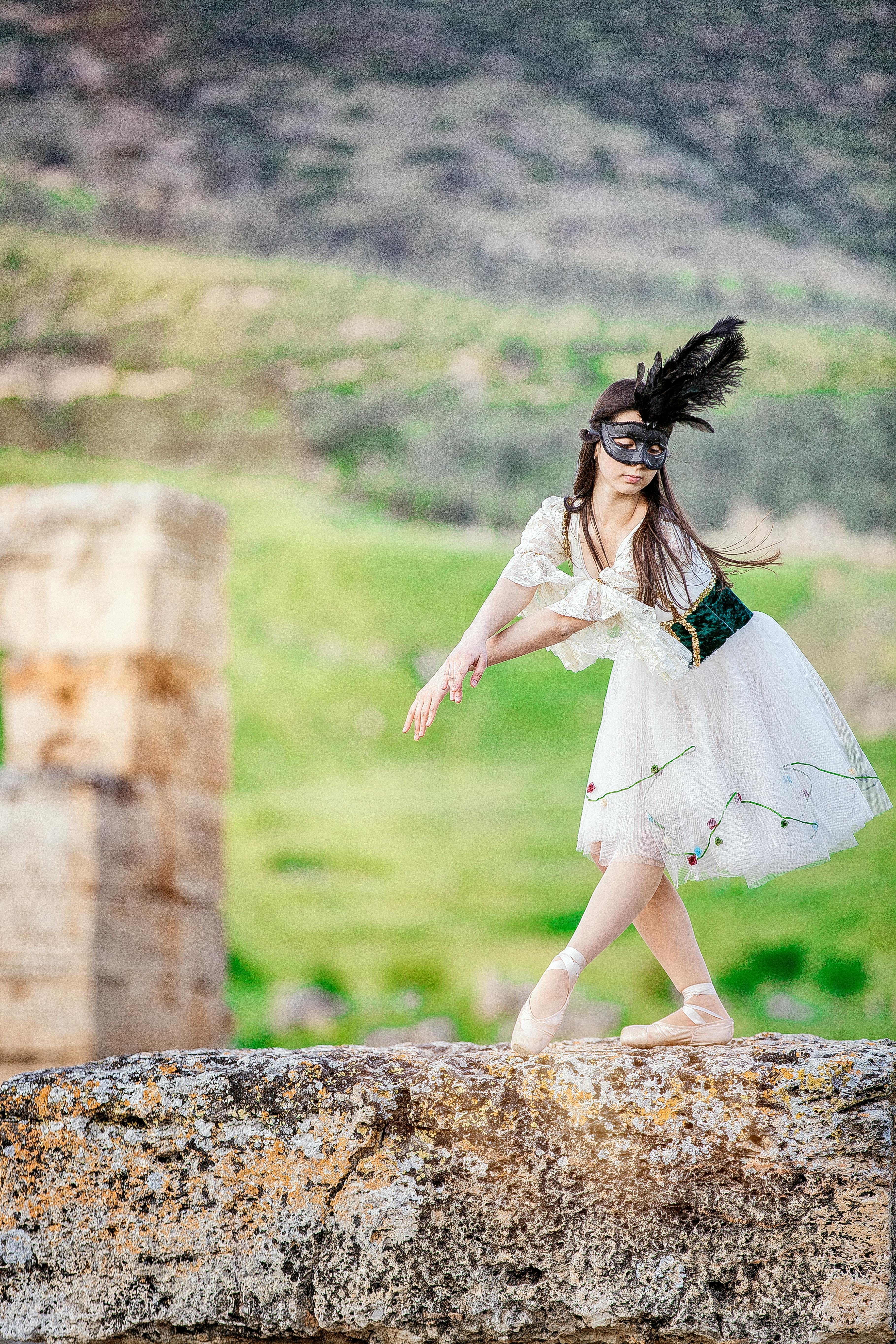 Nangi Girl Photos, Download The BEST Free Nangi Girl Stock Photos & HD ...