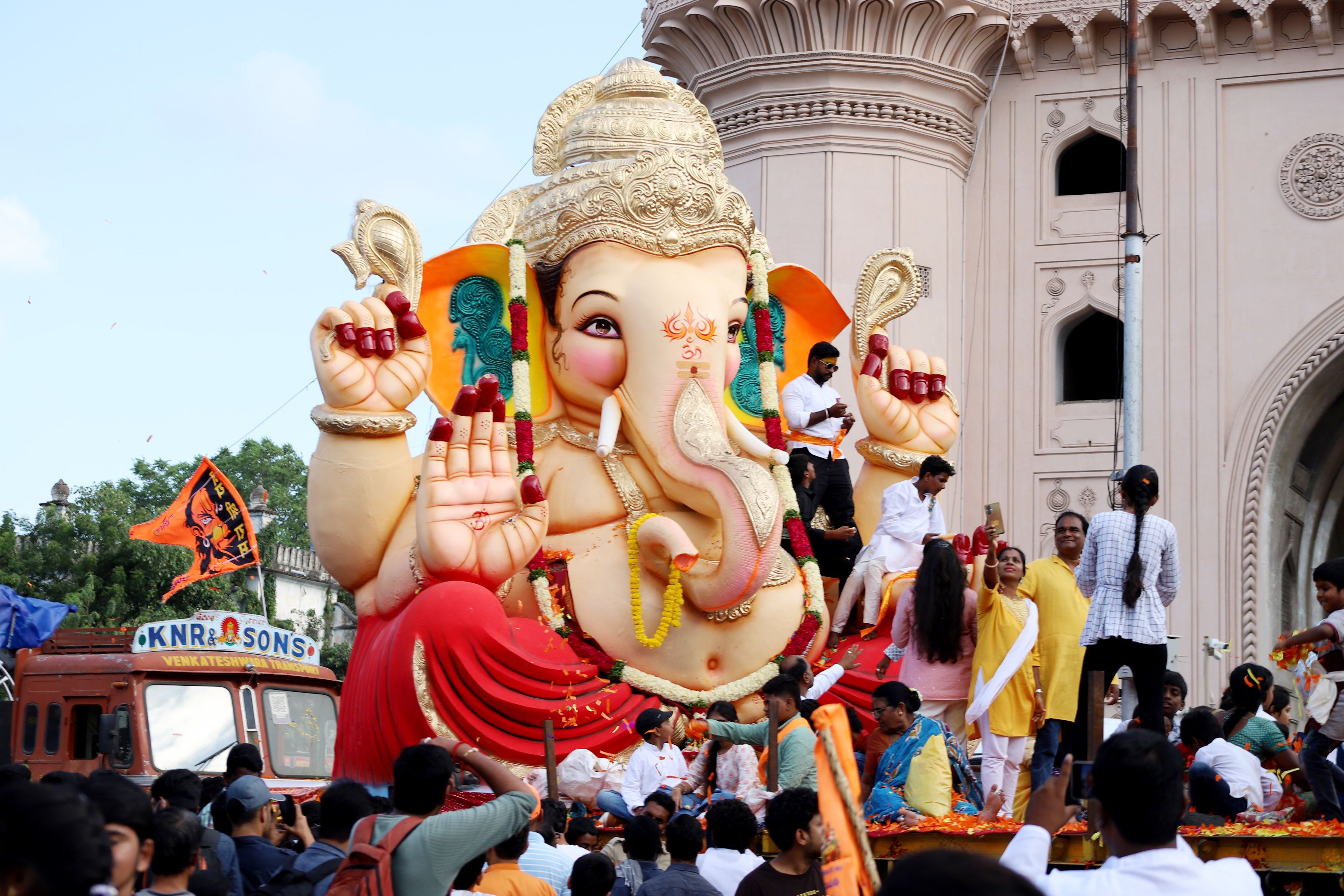 Vibrant Ganesh Festival Celebration in India · Free Stock Photo