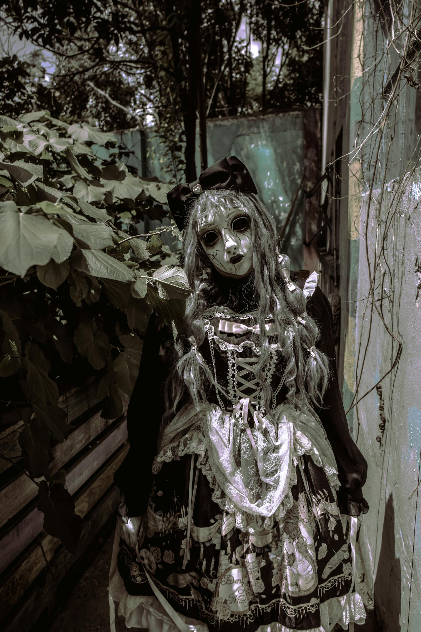 Analog Horror Photos, Download The BEST Free Analog Horror Stock Photos ...