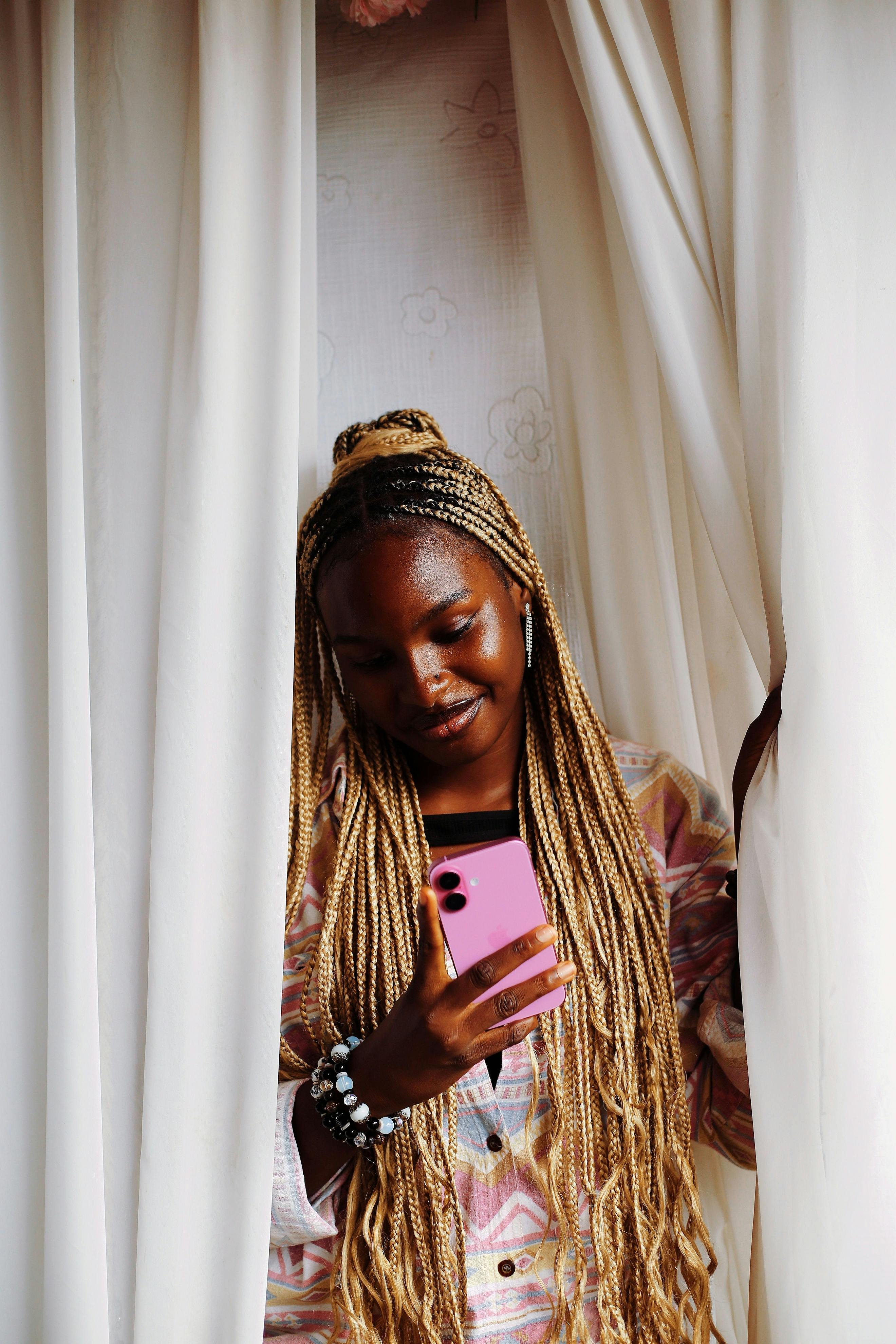 10.000+ Foto Handphone Terbaik · Unduh Gratis 100% · Foto Stok Pexels