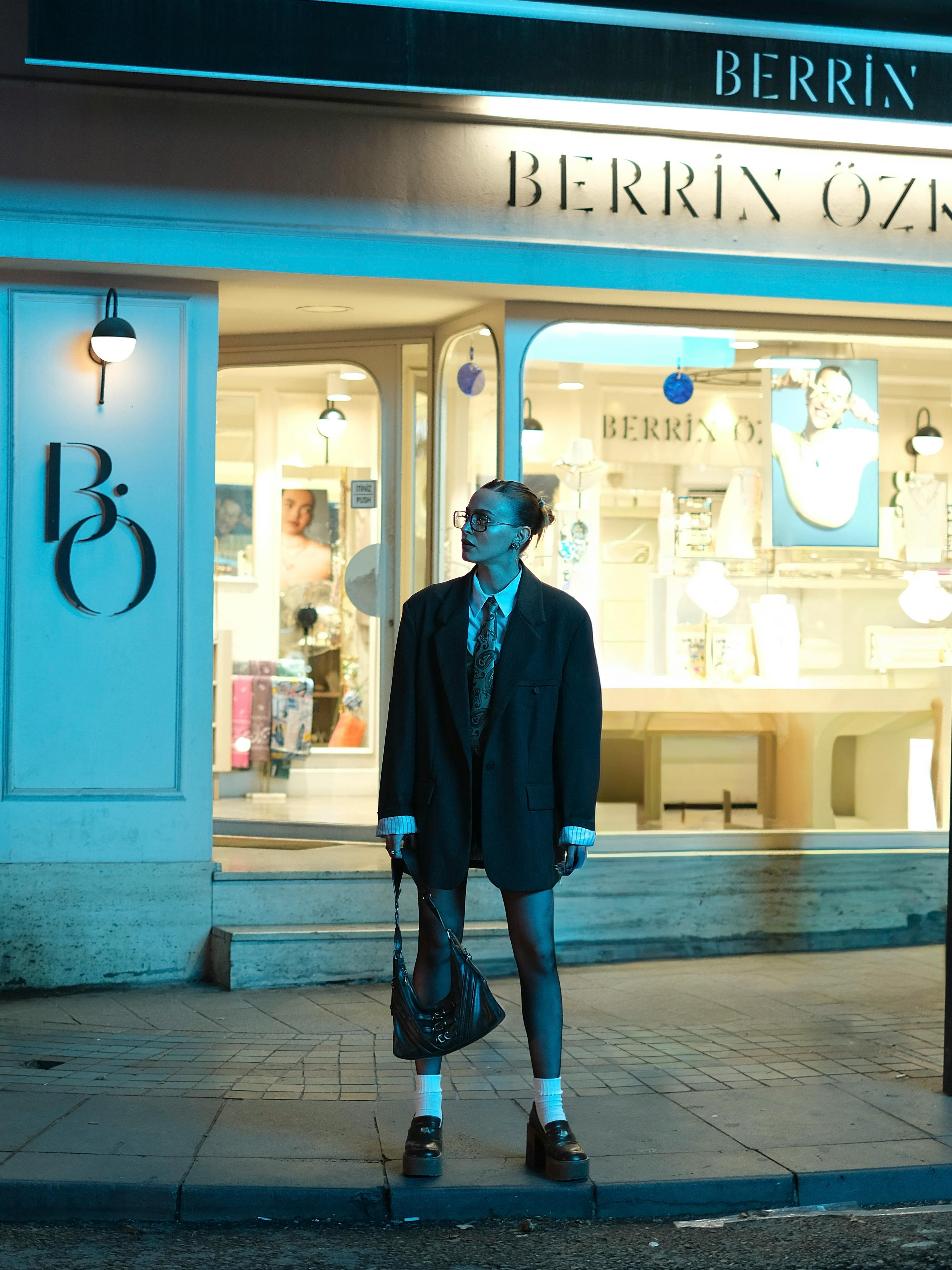 Storefront Photos, Download The BEST Free Storefront Stock Photos & HD ...