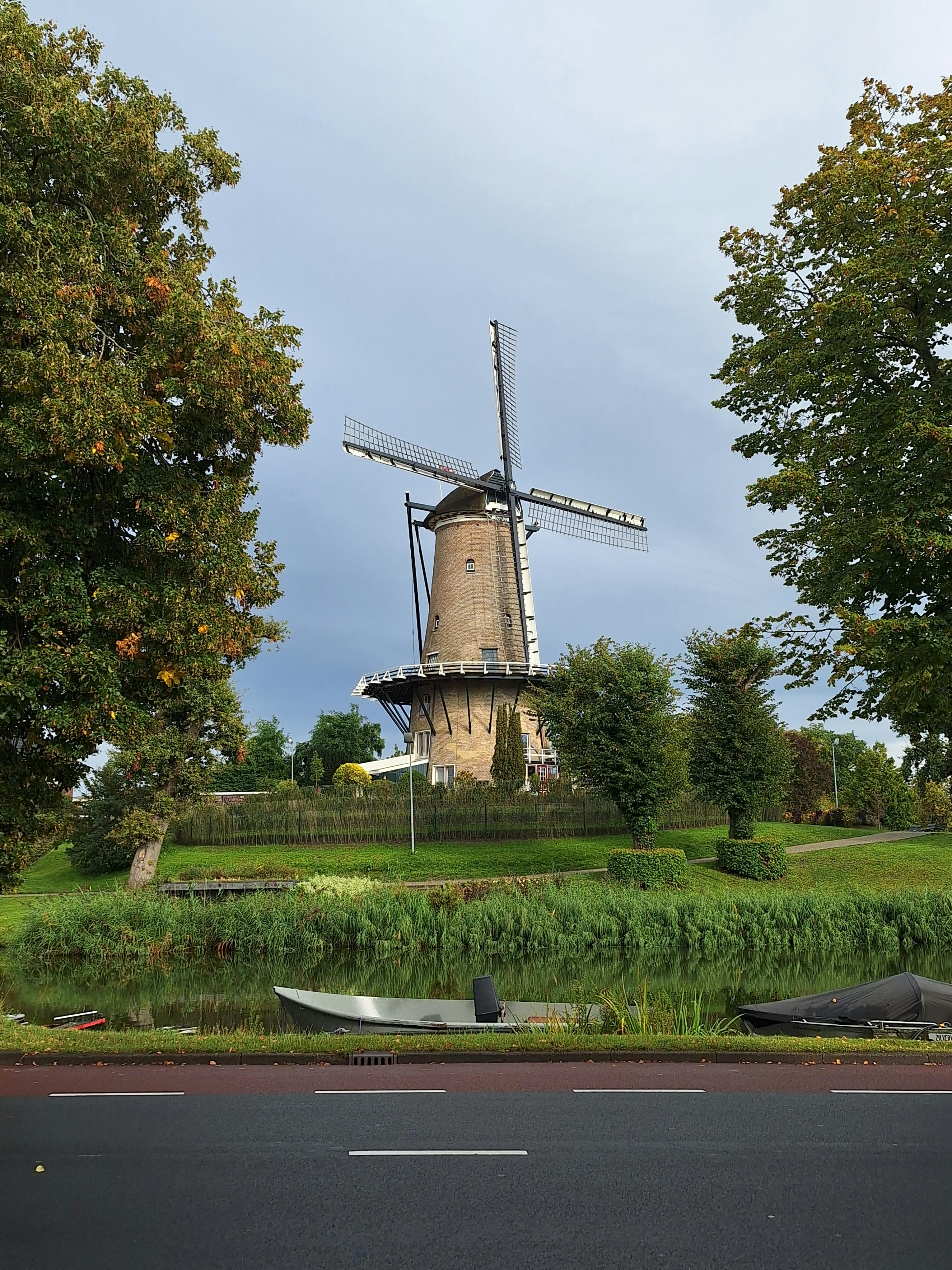 Zombie Farmhouse Photos, Download The BEST Free Zombie Farmhouse Stock ...