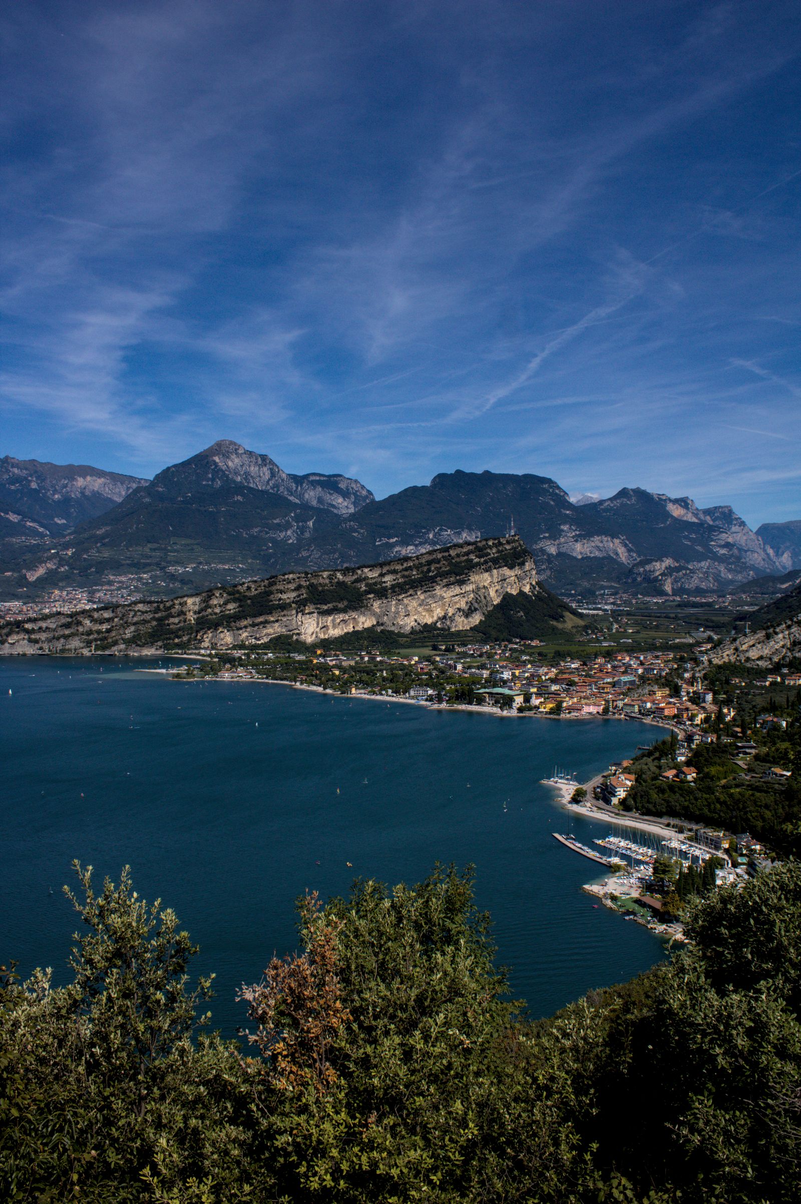 Fucine Lake Italy Photos, Download The BEST Free Fucine Lake Italy ...
