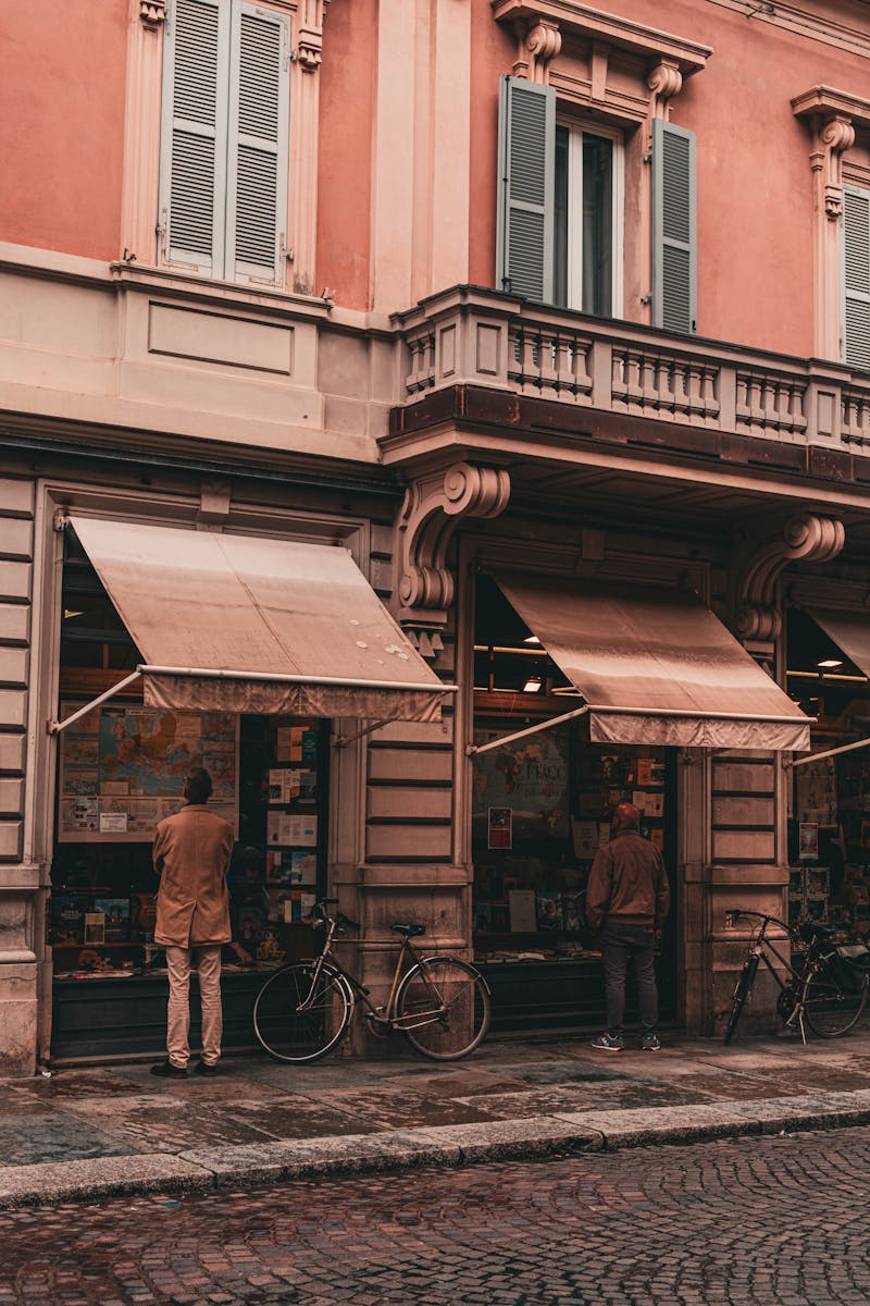 Storefront Photos, Download The BEST Free Storefront Stock Photos & HD ...
