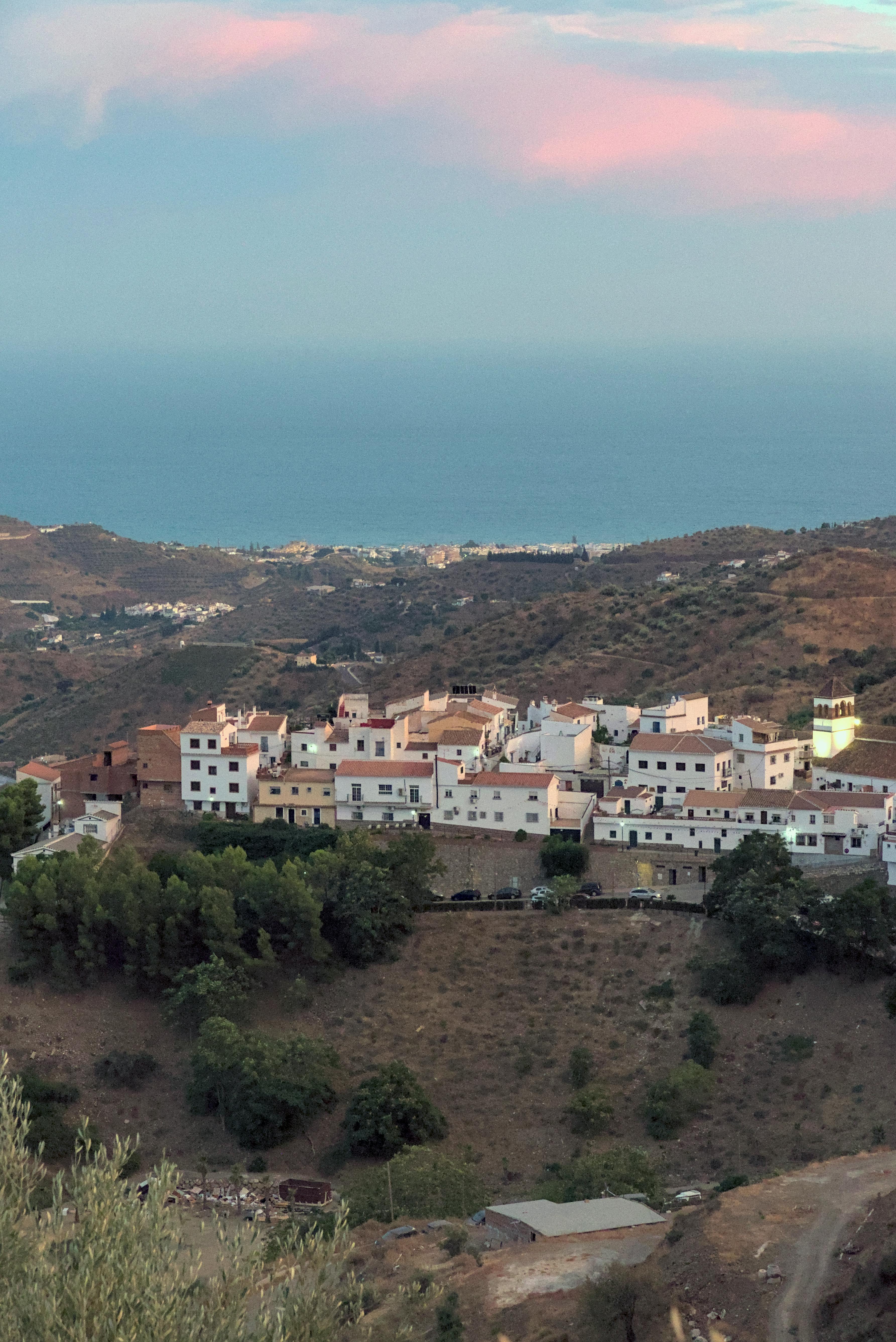 Tan+Lines+Hairy+Bush Photos, Download The BEST Free Tan+Lines+Hairy ...