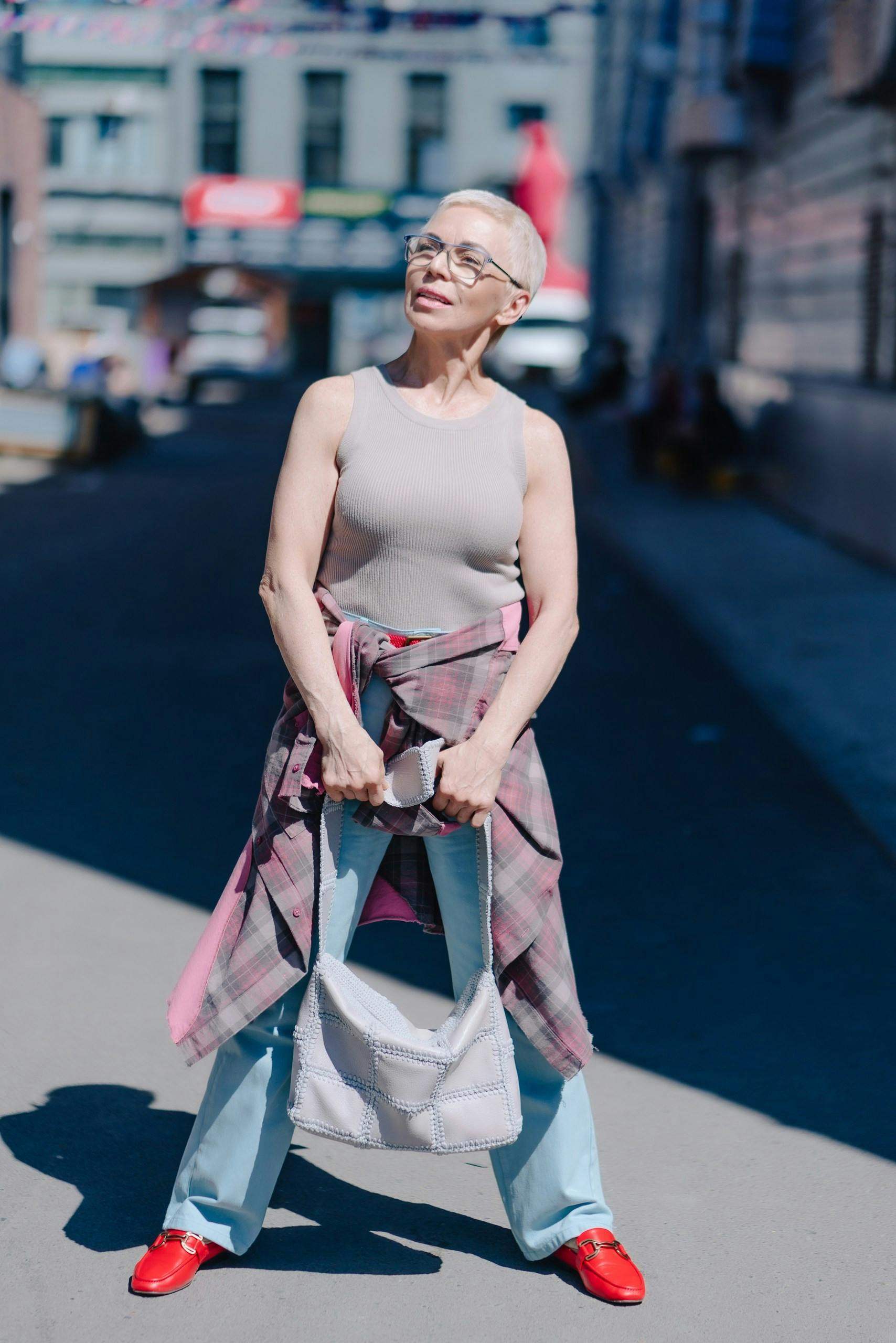 Mature Woman Outdoor Photos, Download The BEST Free Mature Woman ...