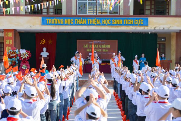 School Event Photos, Download The BEST Free School Event Stock Photos ...