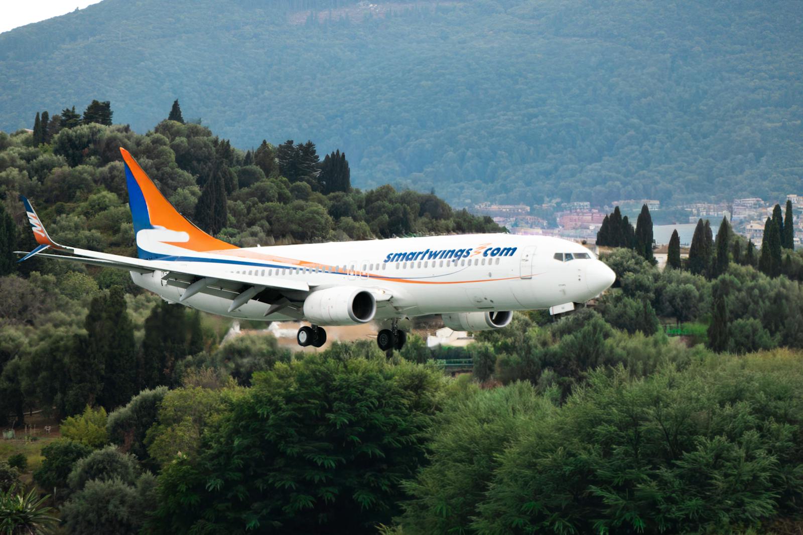 Cartoon Airplane Photos, Download The BEST Free Cartoon Airplane Stock ...