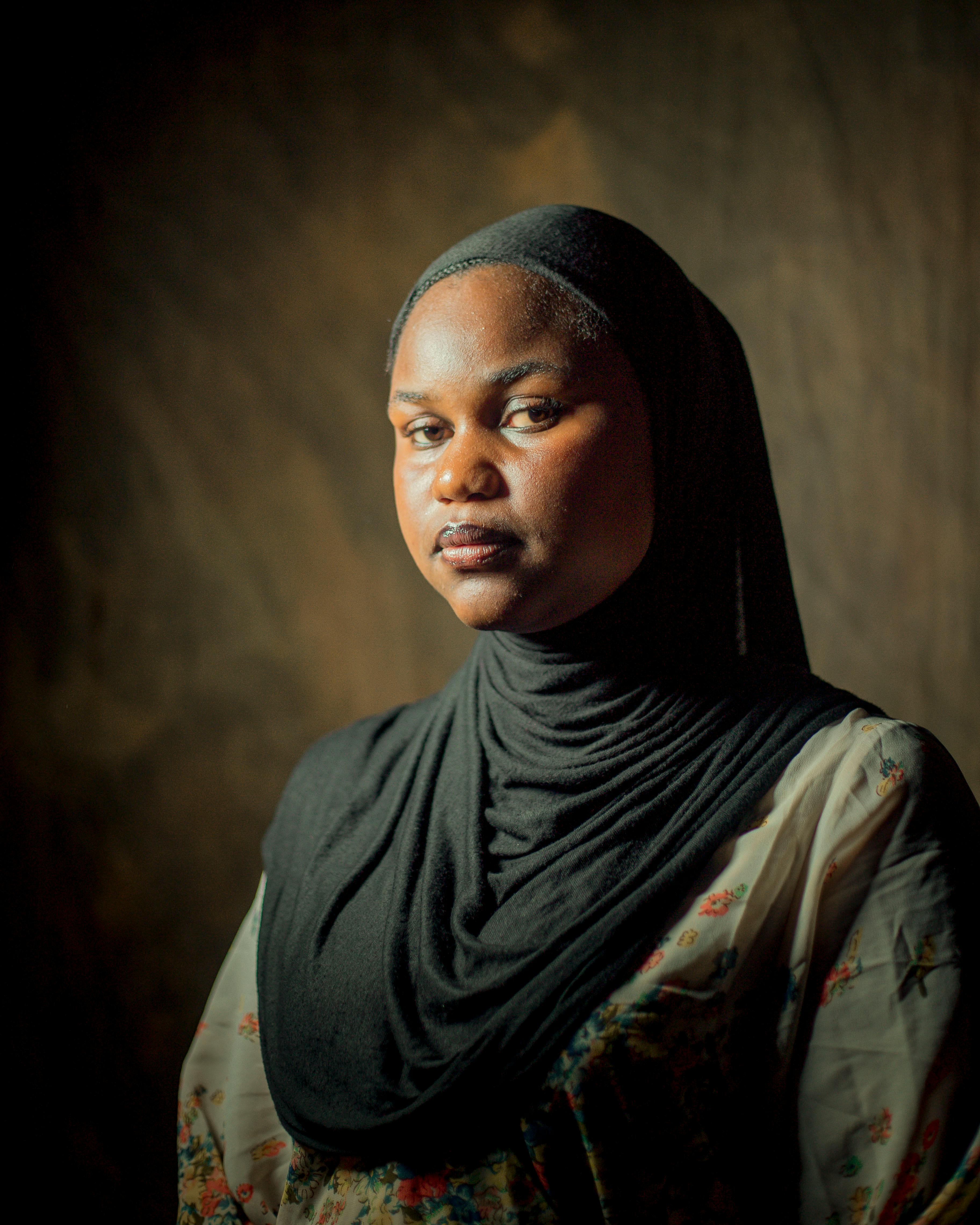 Muslim Bra Photos, Download The BEST Free Muslim Bra Stock Photos & HD ...