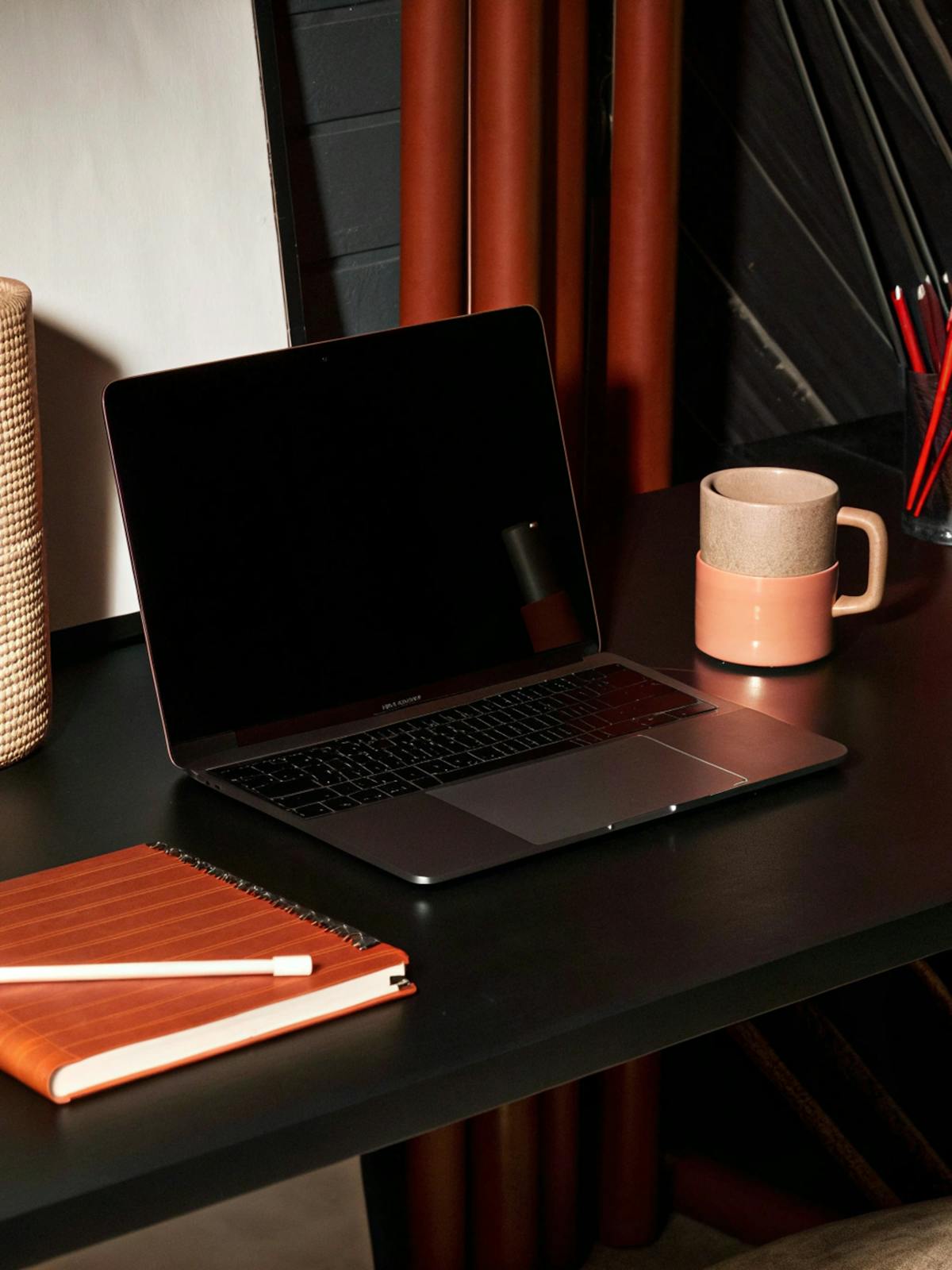 Modern Workplace Photos, Download The BEST Free Modern Workplace Stock ...