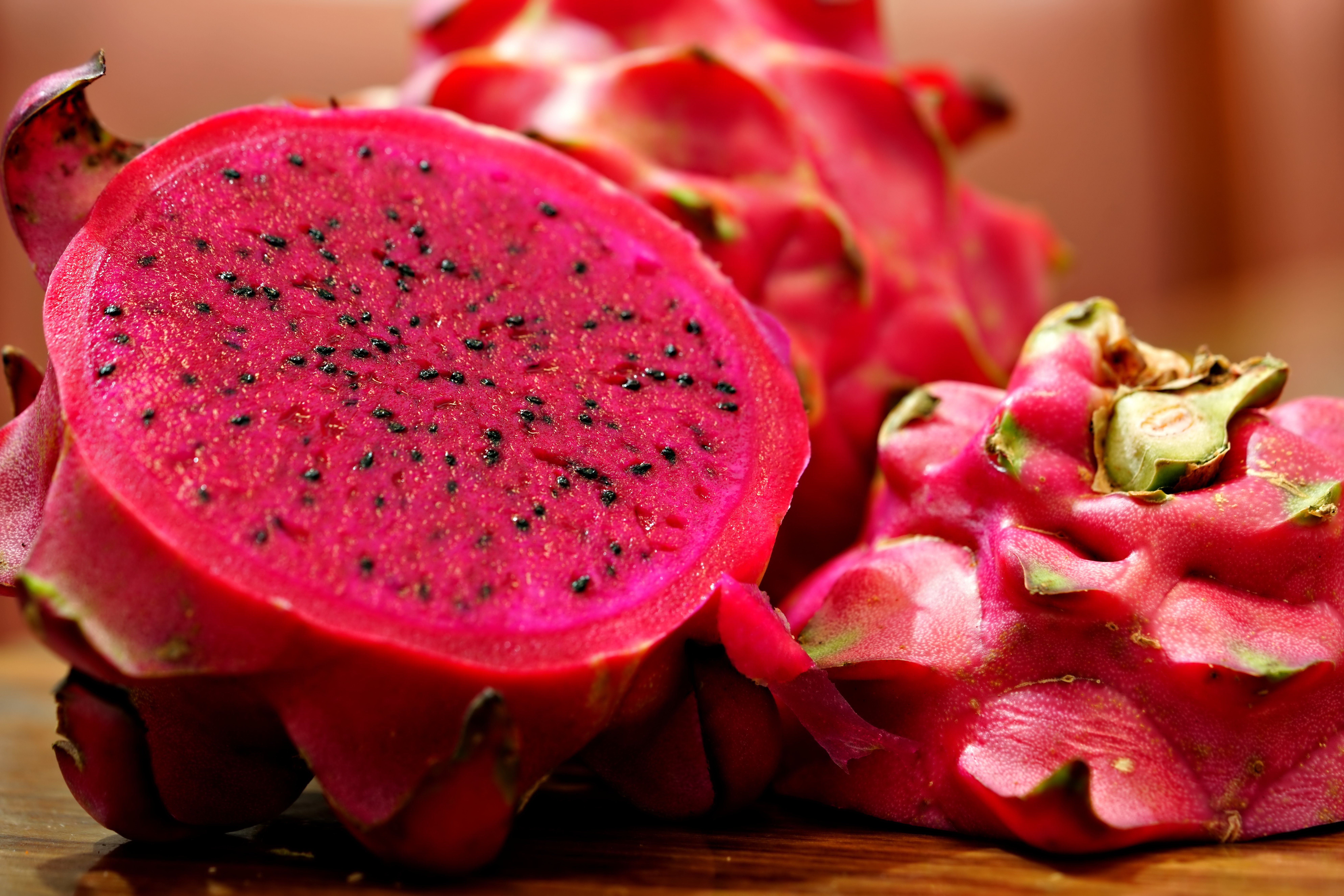 Vibrant Pink Dragon Fruit Close-Up · Free Stock Photo