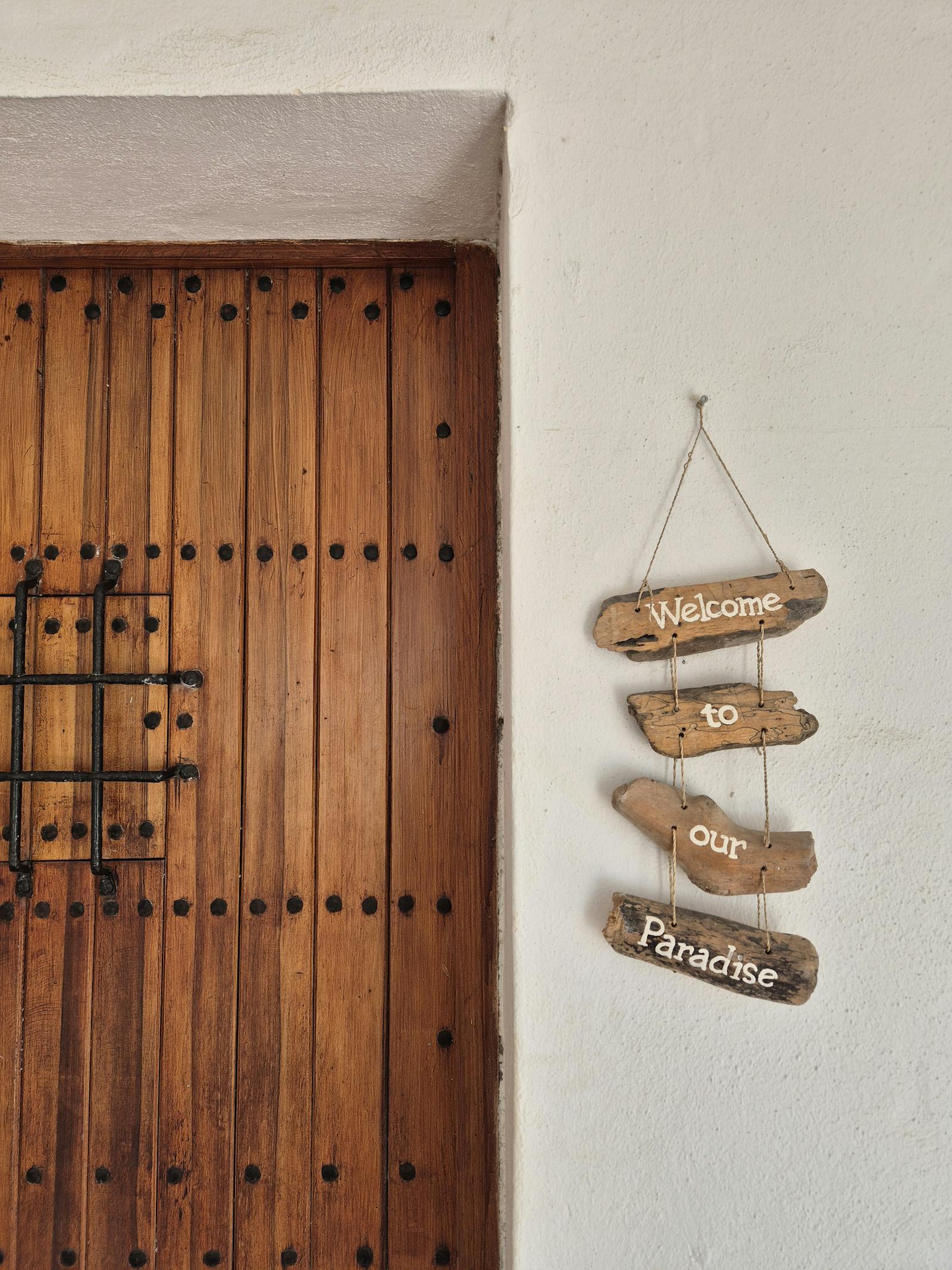 Welcome Sign Photos, Download The BEST Free Welcome Sign Stock Photos ...