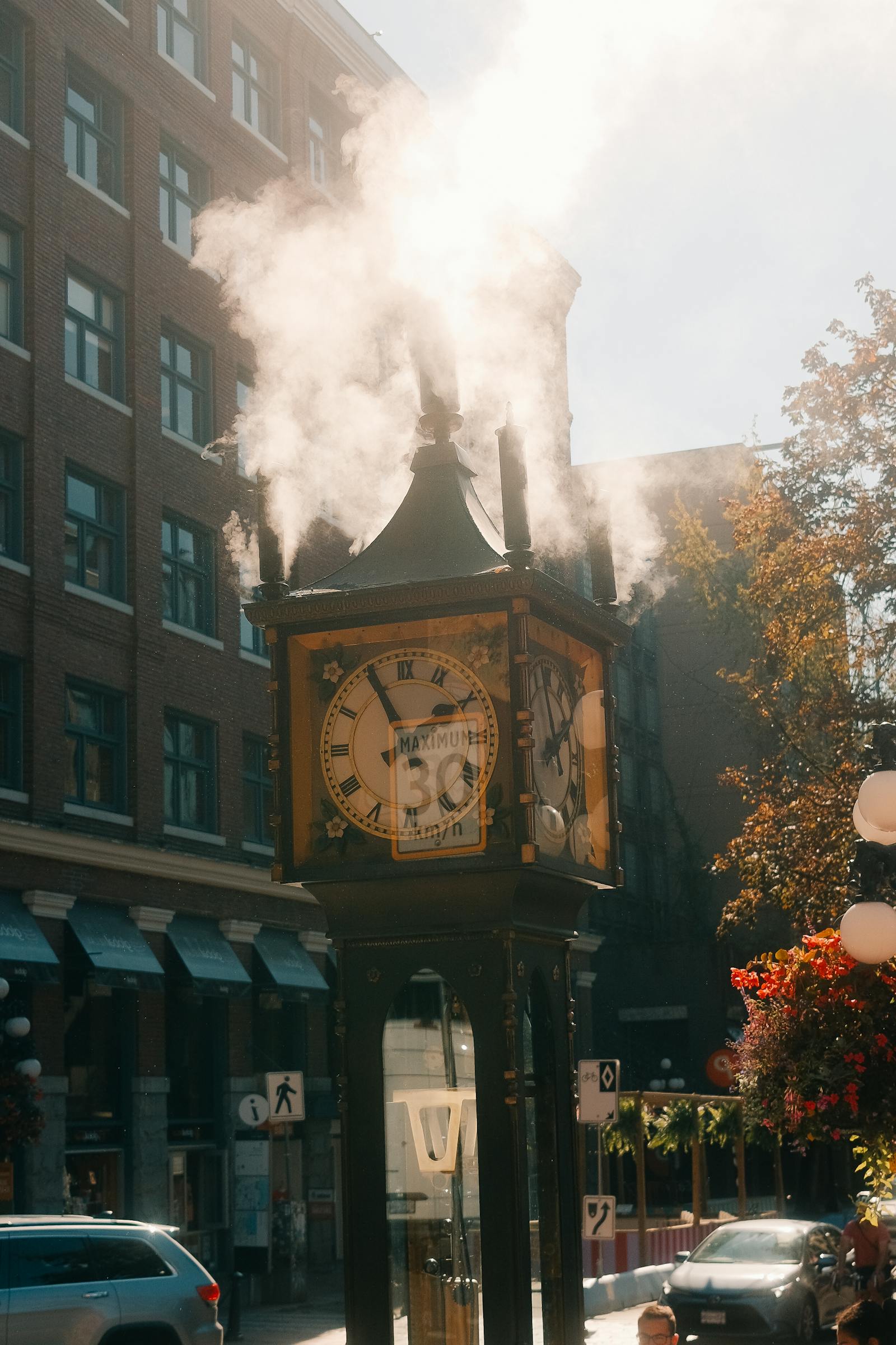 Time Clock Photos, Download The BEST Free Time Clock Stock Photos & HD ...