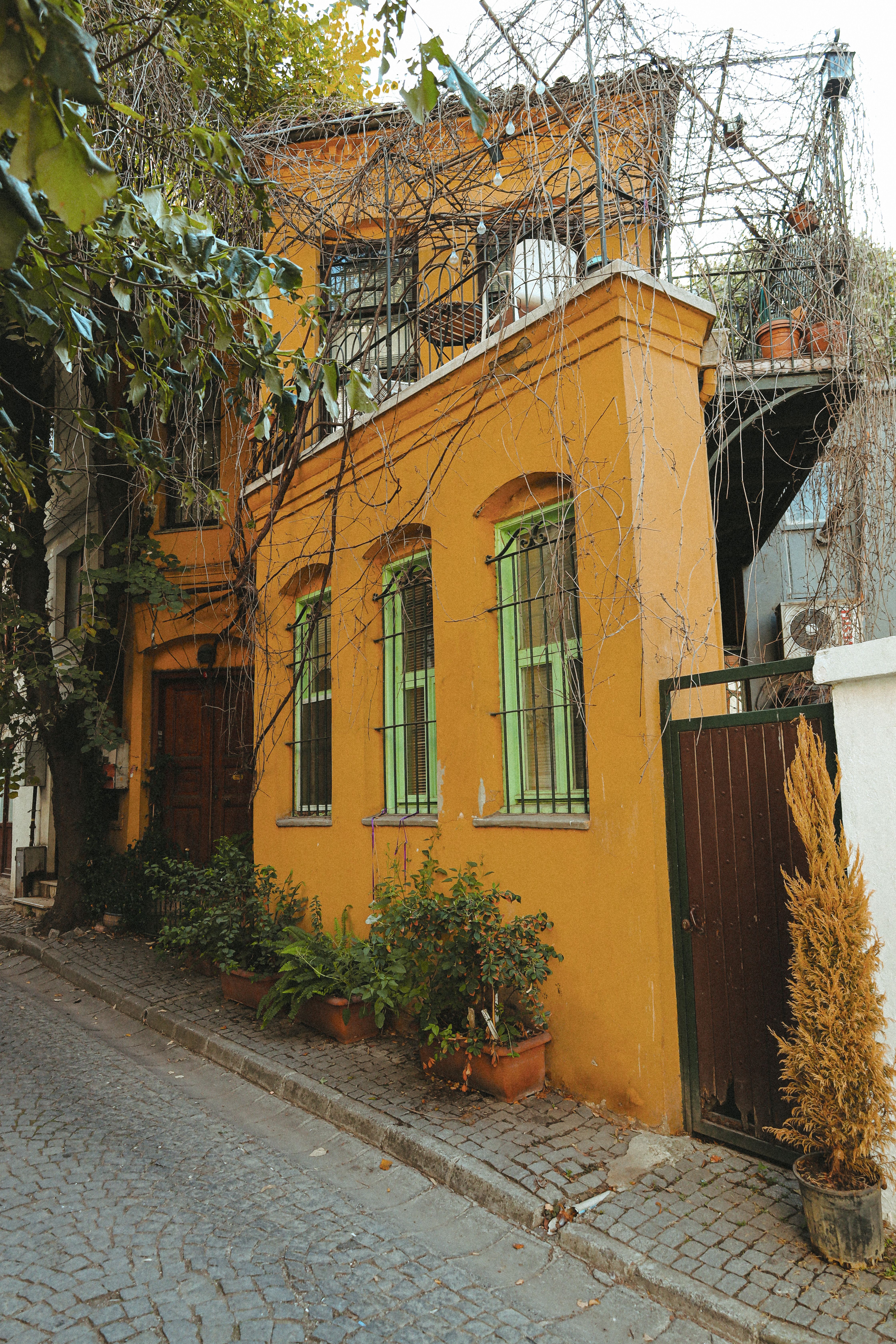 Charming Old House in İstanbul's Üsküdar · Free Stock Photo