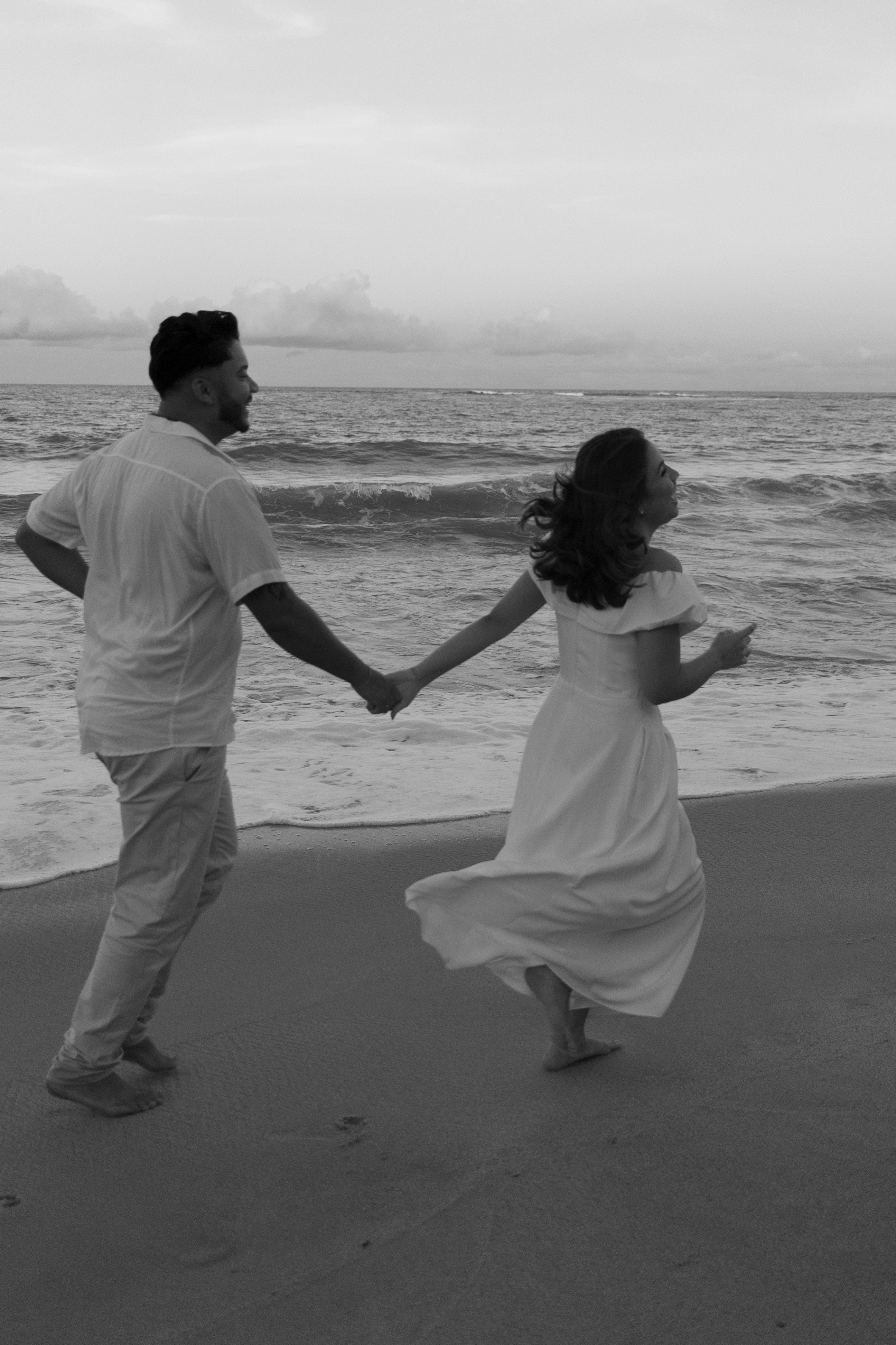 Sea Beach Couple Photos, Download The BEST Free Sea Beach Couple Stock ...