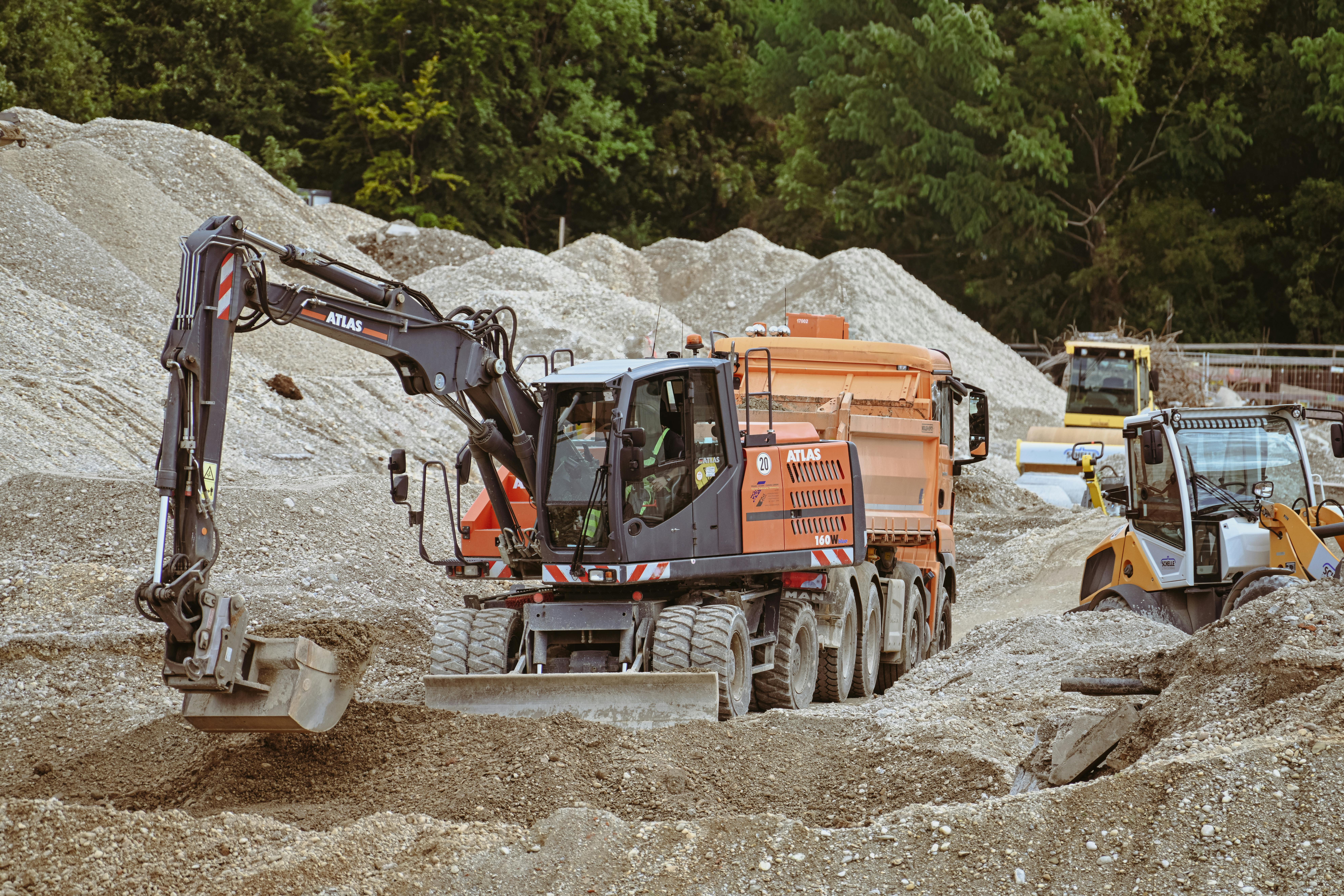 Digging Photos, Download The BEST Free Digging Stock Photos & HD Images