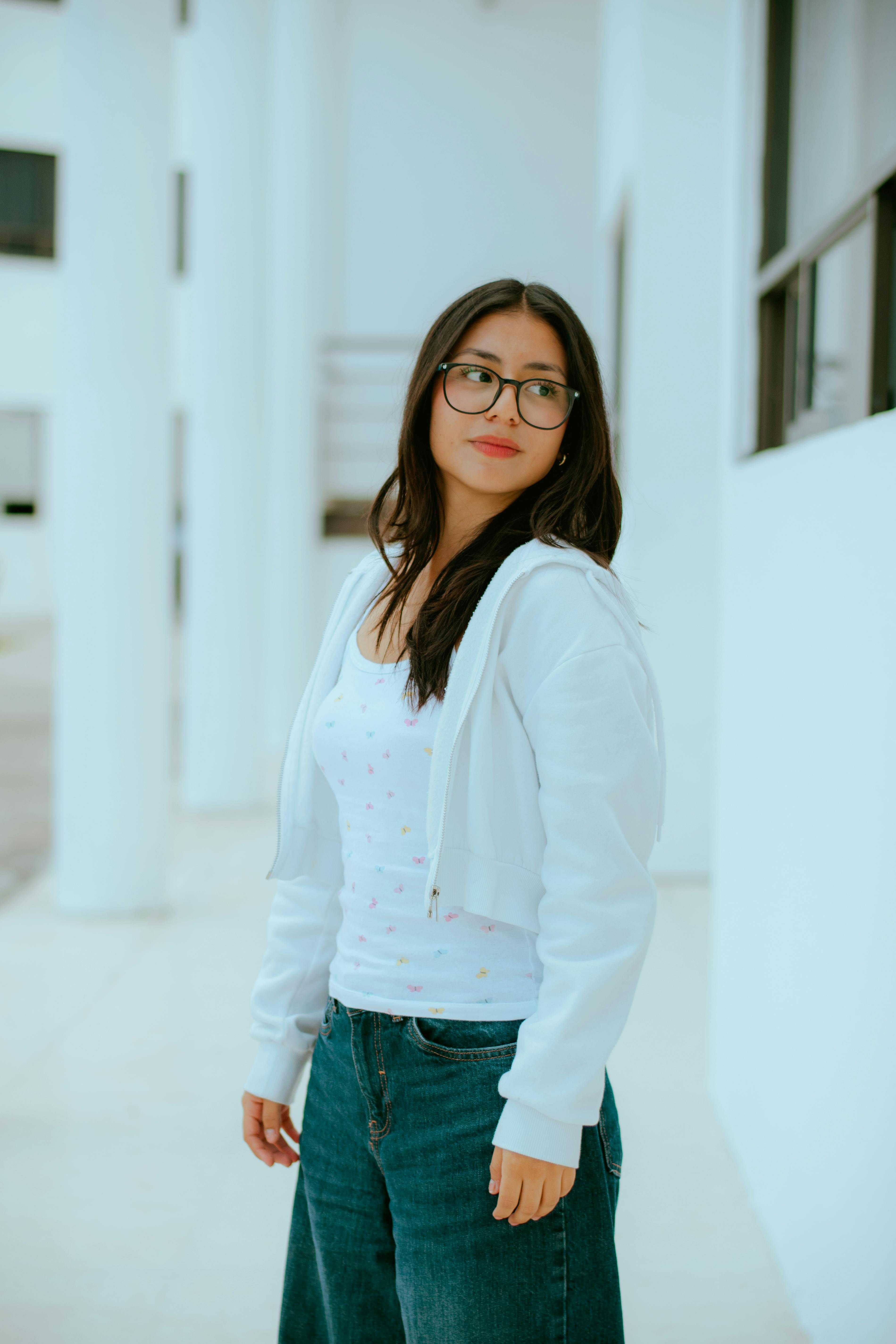 Sexy Teachers Photos, Download The BEST Free Sexy Teachers Stock Photos ...