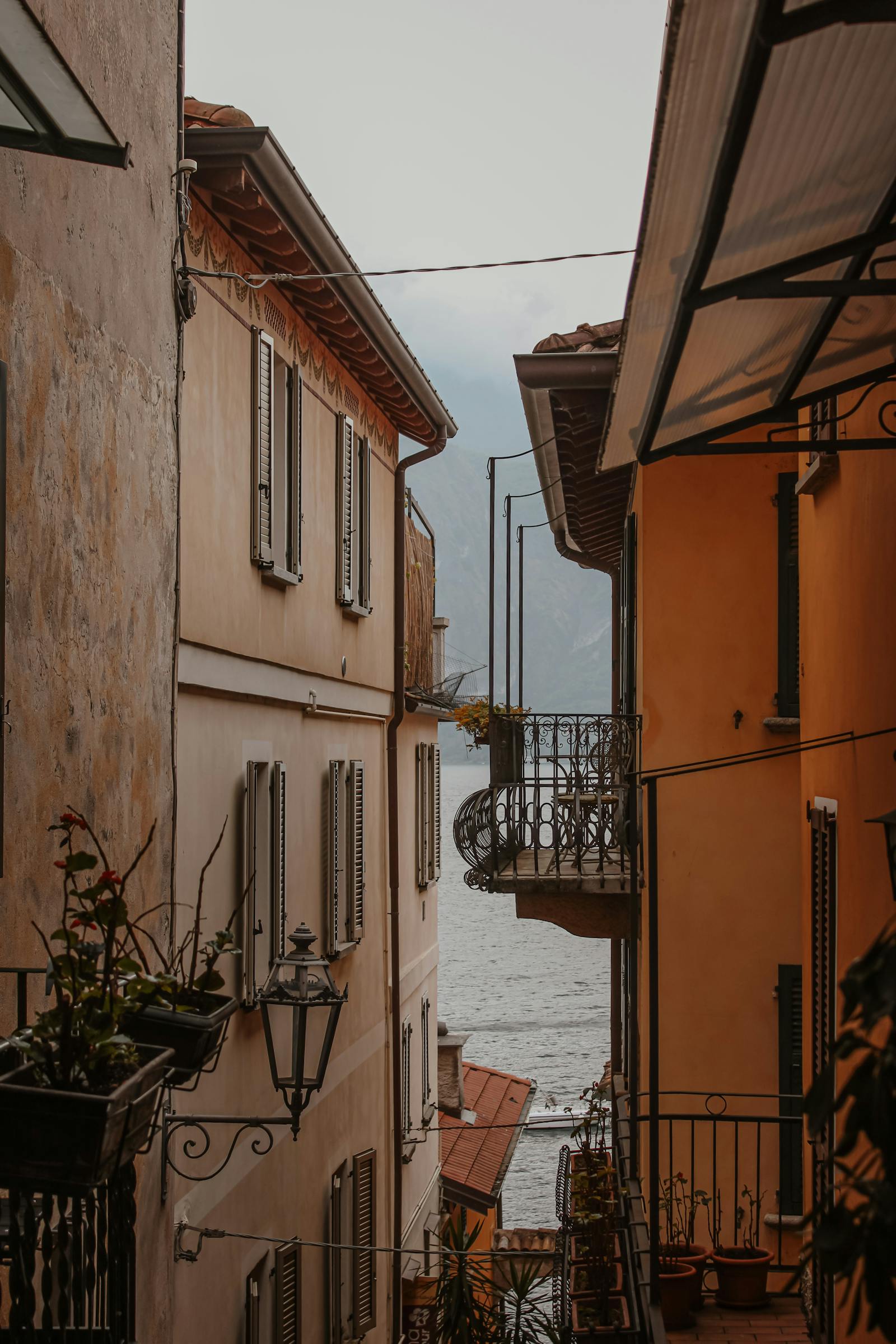 Fucine Lake Italy Photos, Download The BEST Free Fucine Lake Italy ...