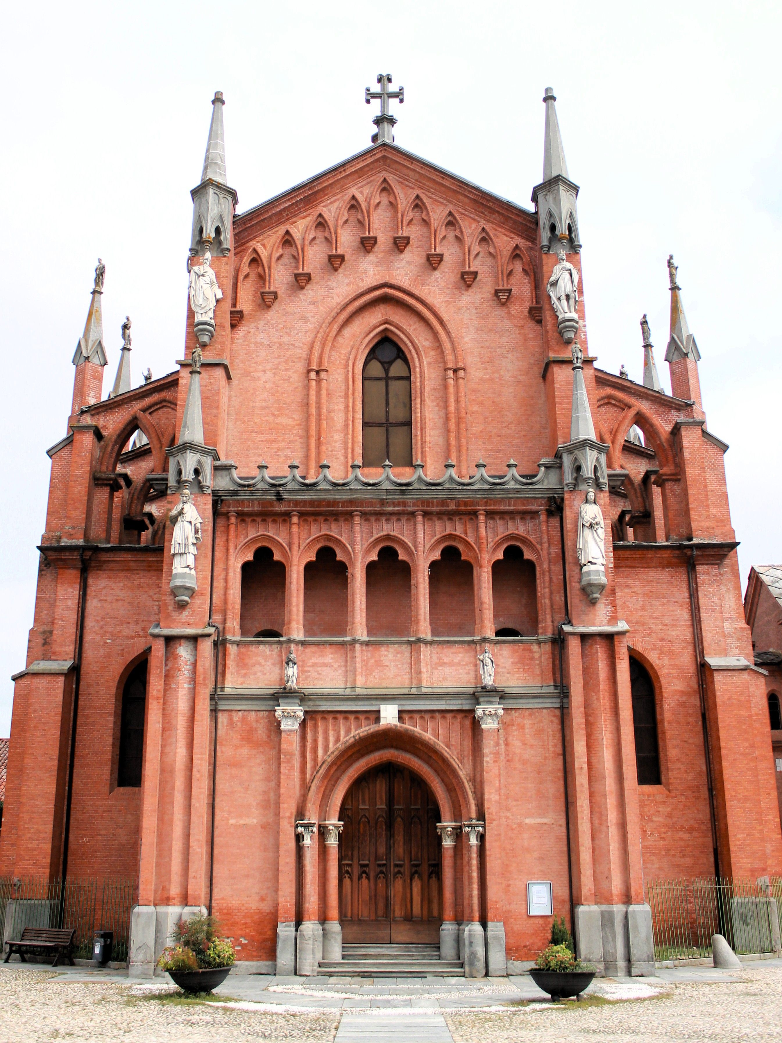 Church Building Photos, Download The BEST Free Church Building Stock ...