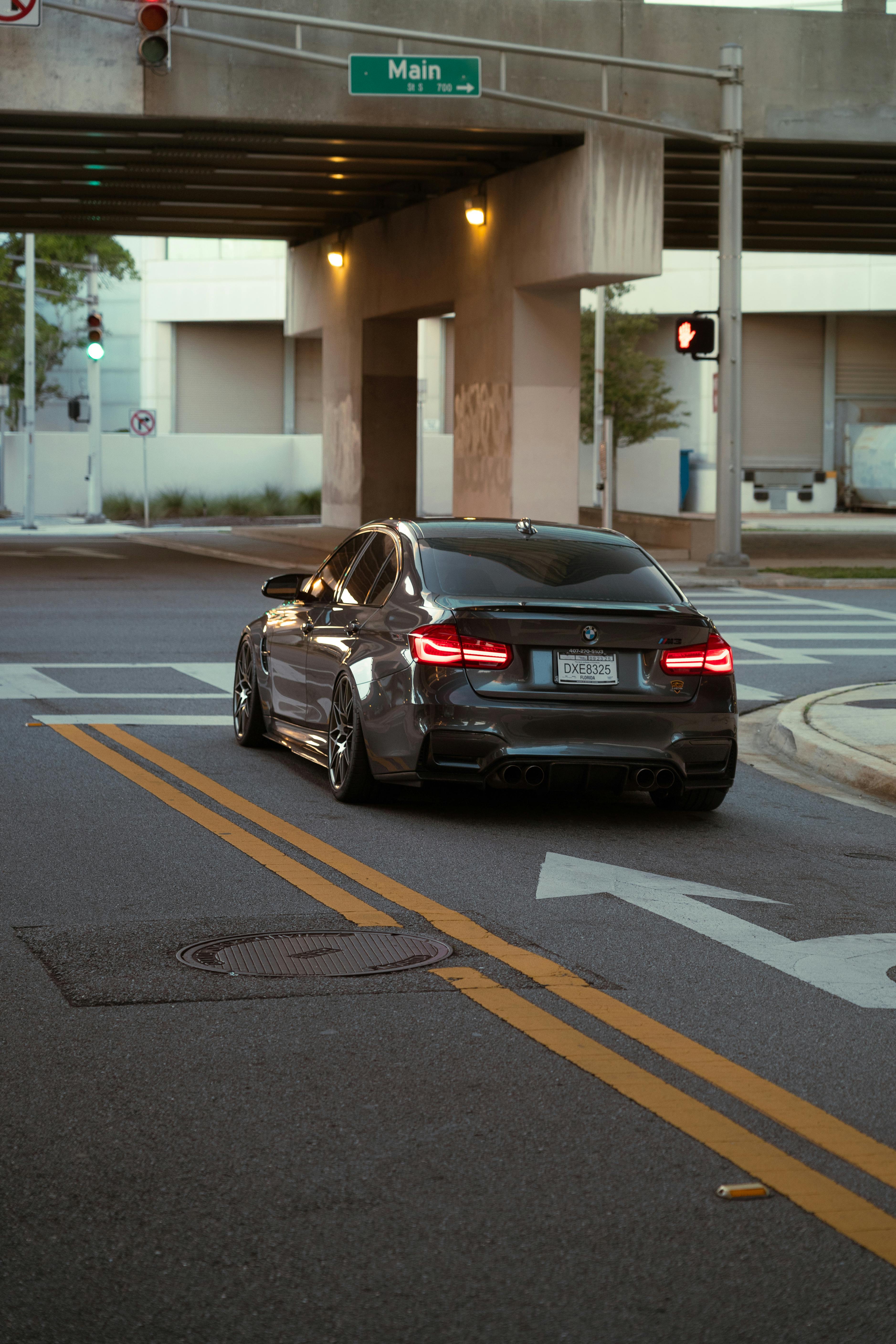 200.000+ Foto Mobil Sport Terbaik · Unduh Gratis 100% · Foto Stok Pexels