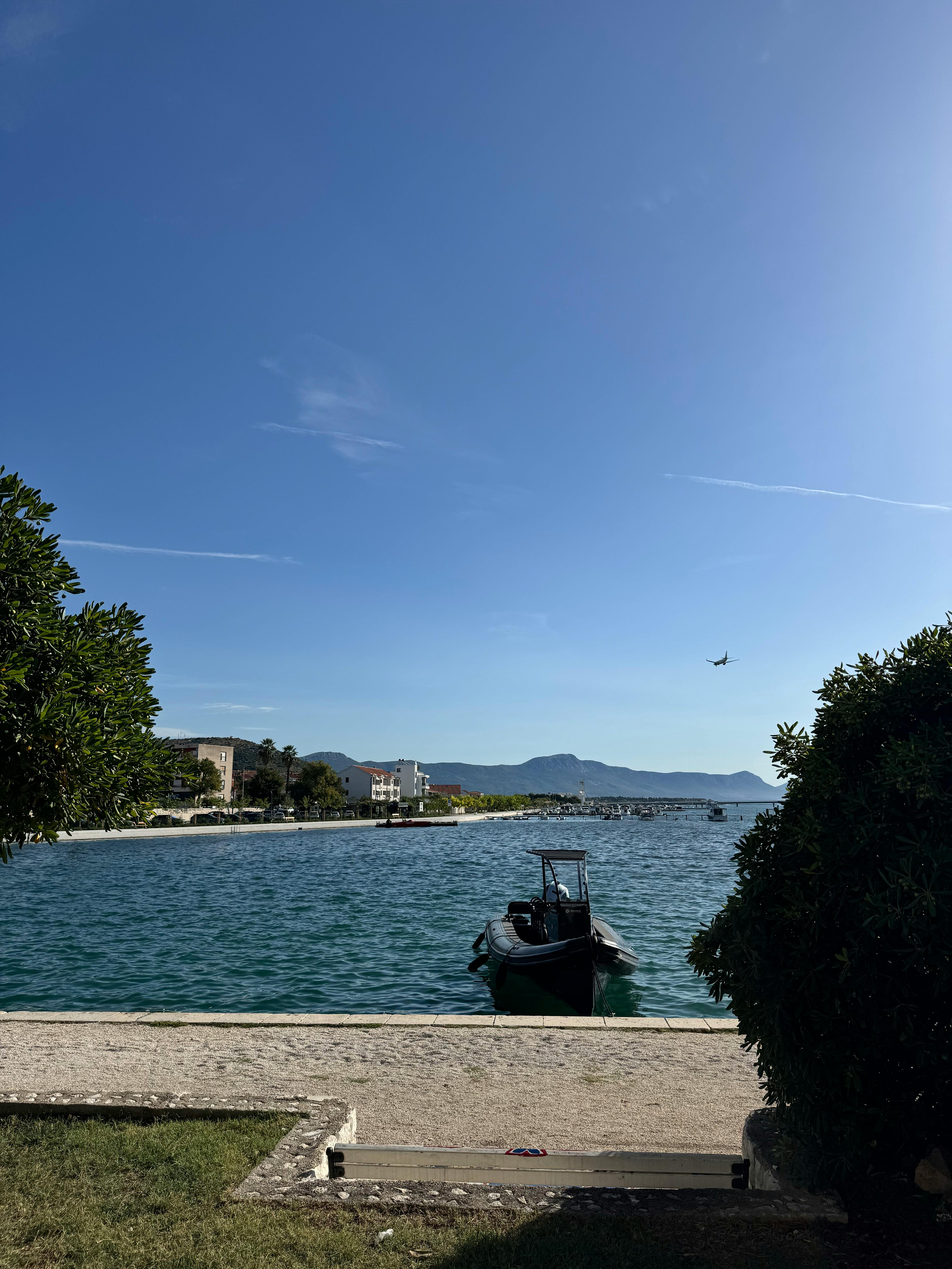 Sea And Boat Photos, Download The BEST Free Sea And Boat Stock Photos ...