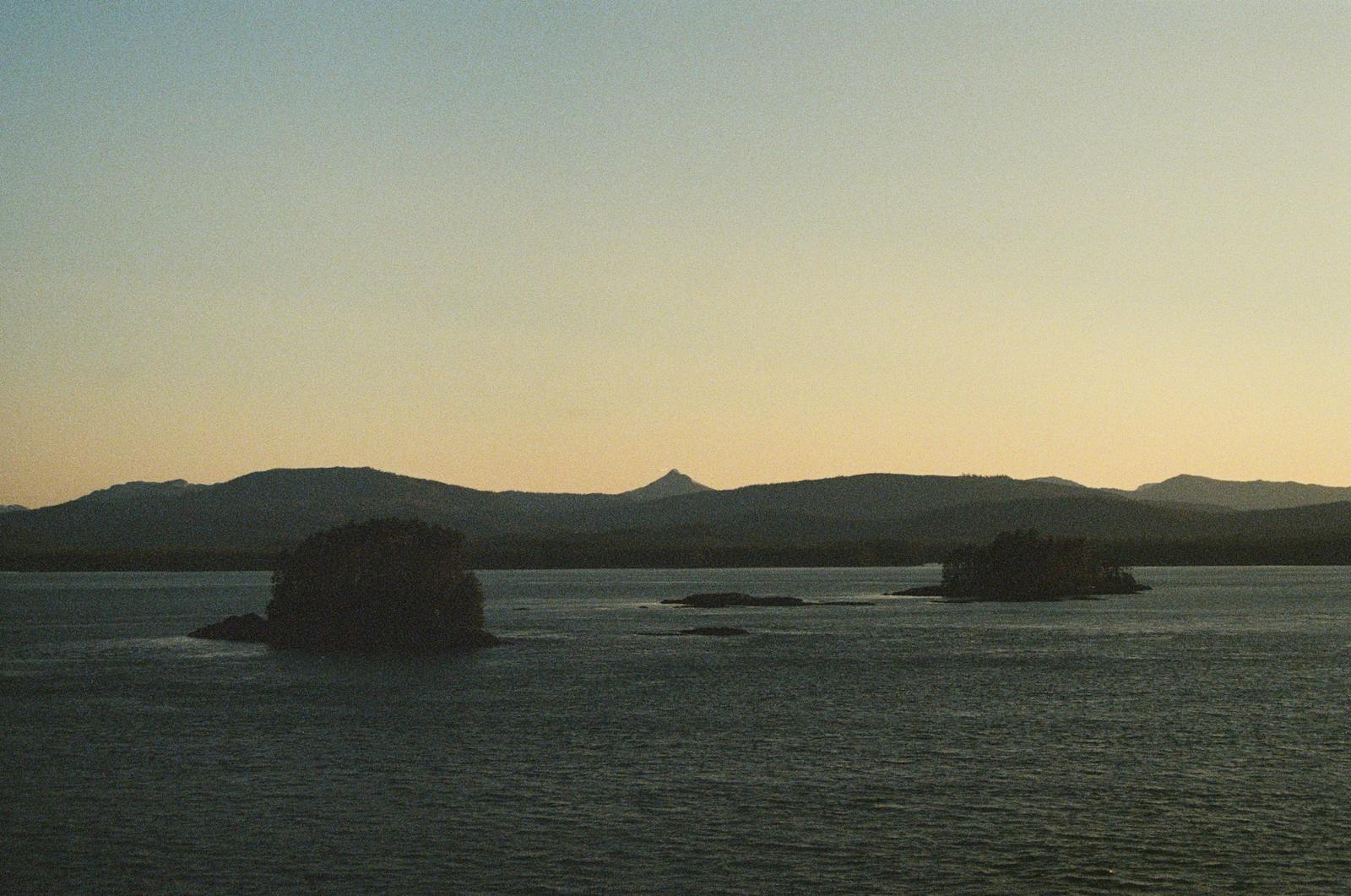 Peaceful Scenery Photos, Download The BEST Free Peaceful Scenery Stock ...