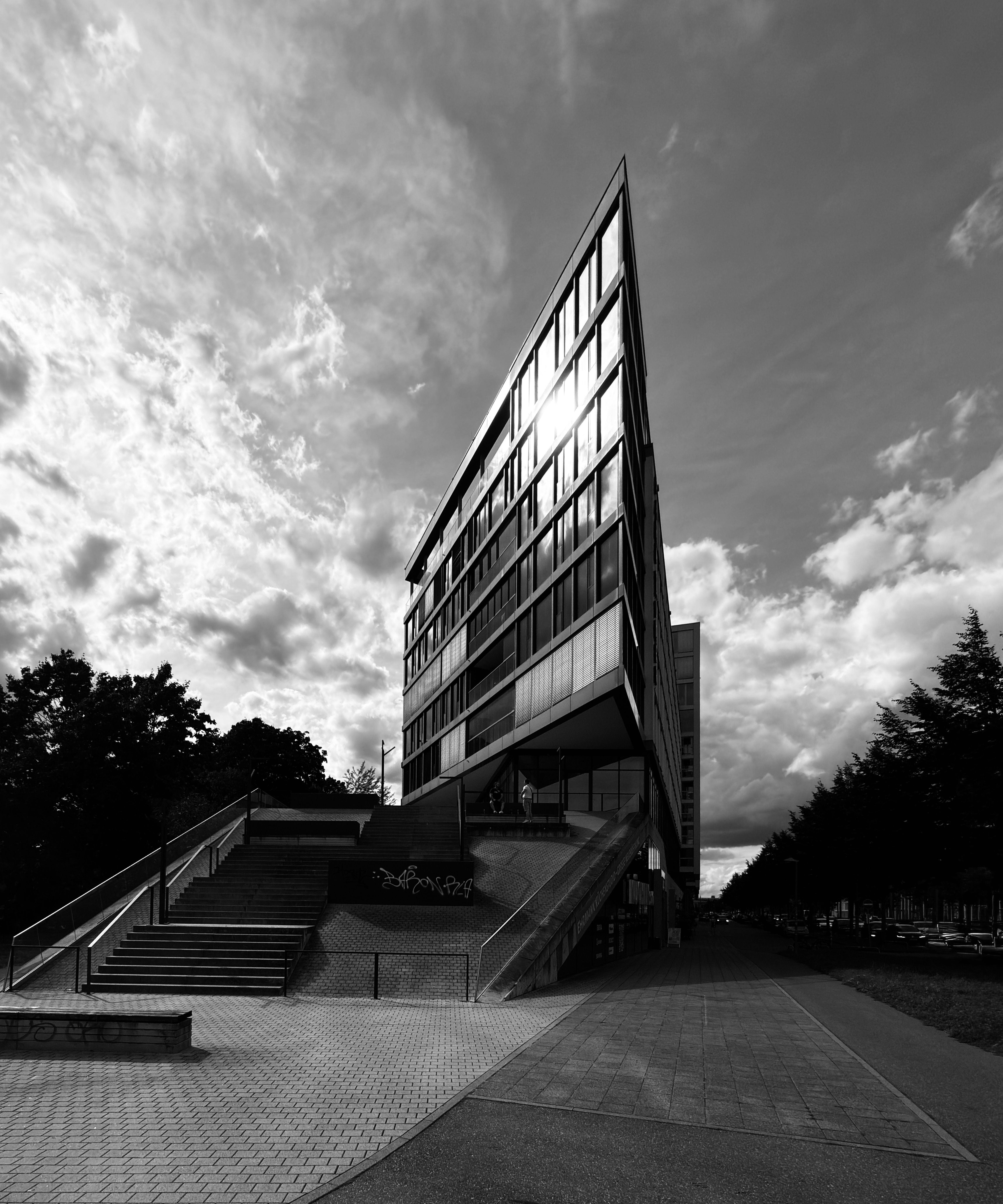 Modern Architectural Building with Dramatic Sky · Free Stock Photo