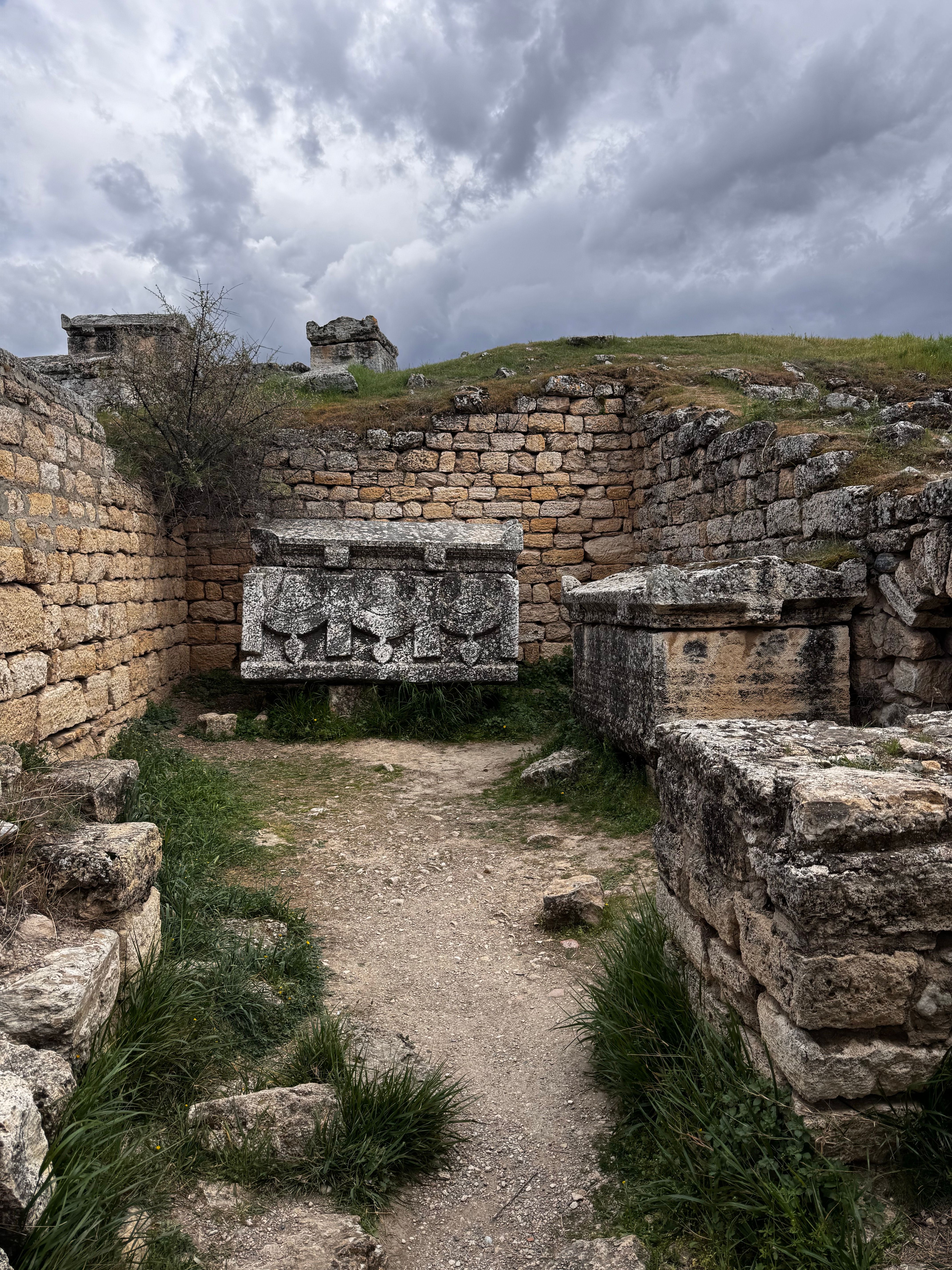 Ancient Stone Tombs in Hierapolis Ruins · Free Stock Photo