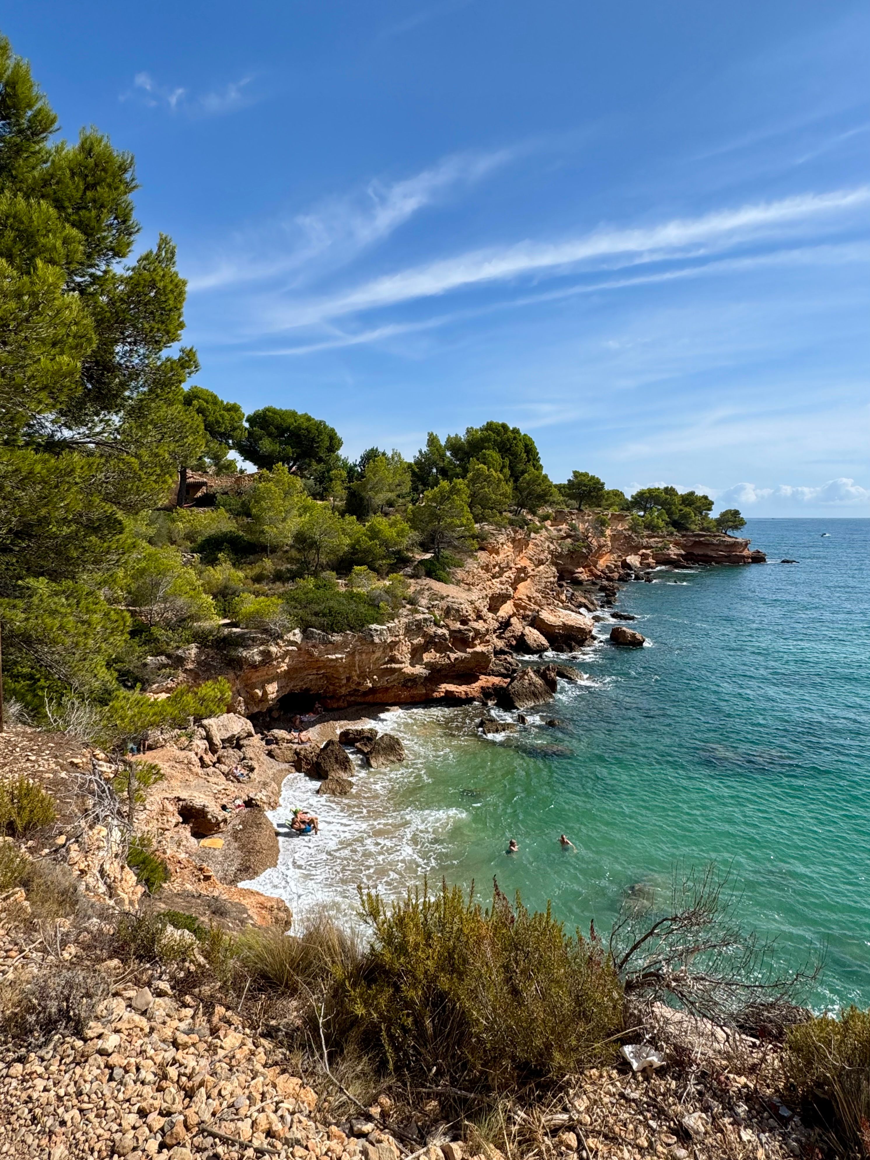 Rocky Coastline with Scenic Beach View · Free Stock Photo