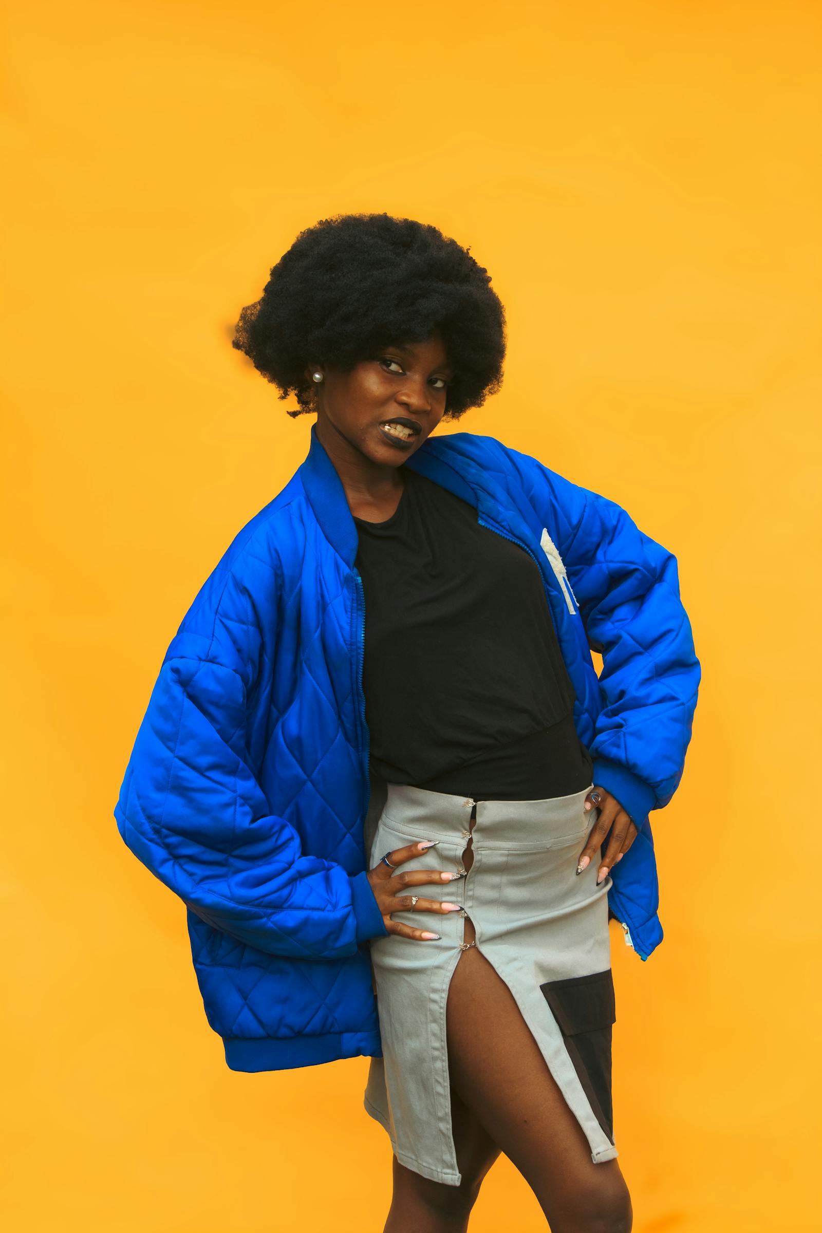 Wife+In+Short+Skirt Photos, Download The BEST Free Wife+In+Short+Skirt ...