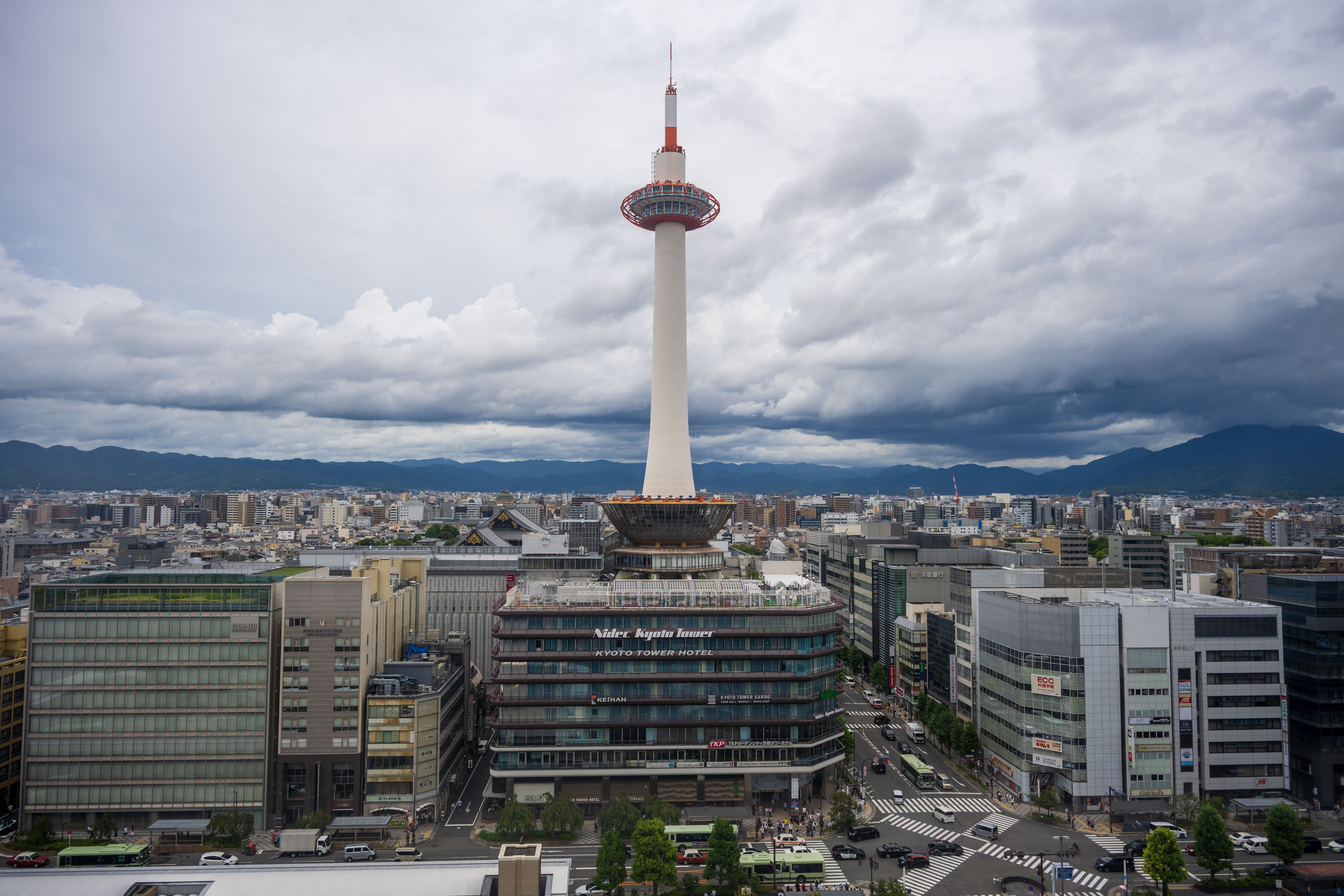Pemandangan Udara Menara Kyoto Di Kota Bersejarah Jepang · Foto Stok Gratis